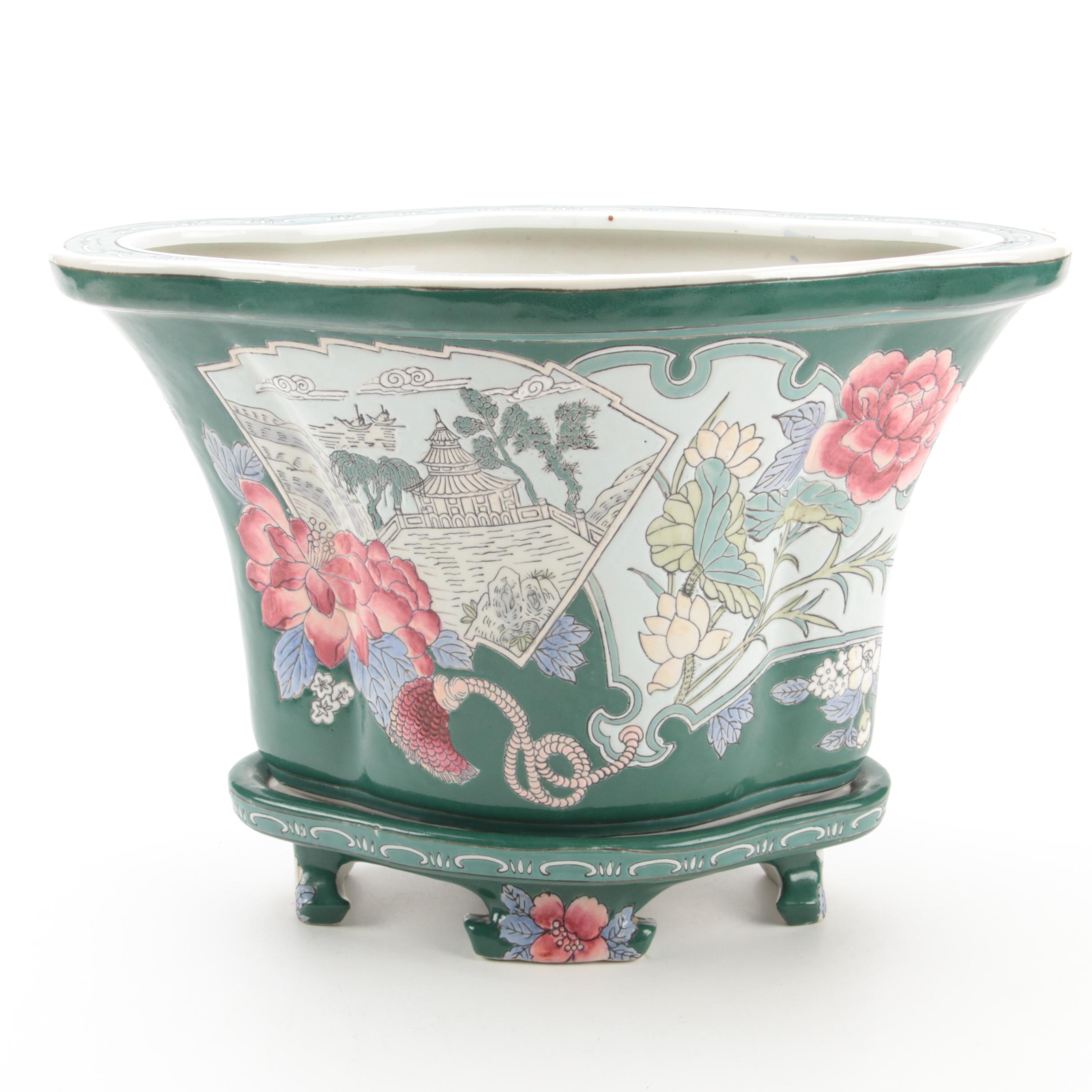 Japanese Imari Style Asymmetrical Quatrefoil Ceramic Planters | EBTH