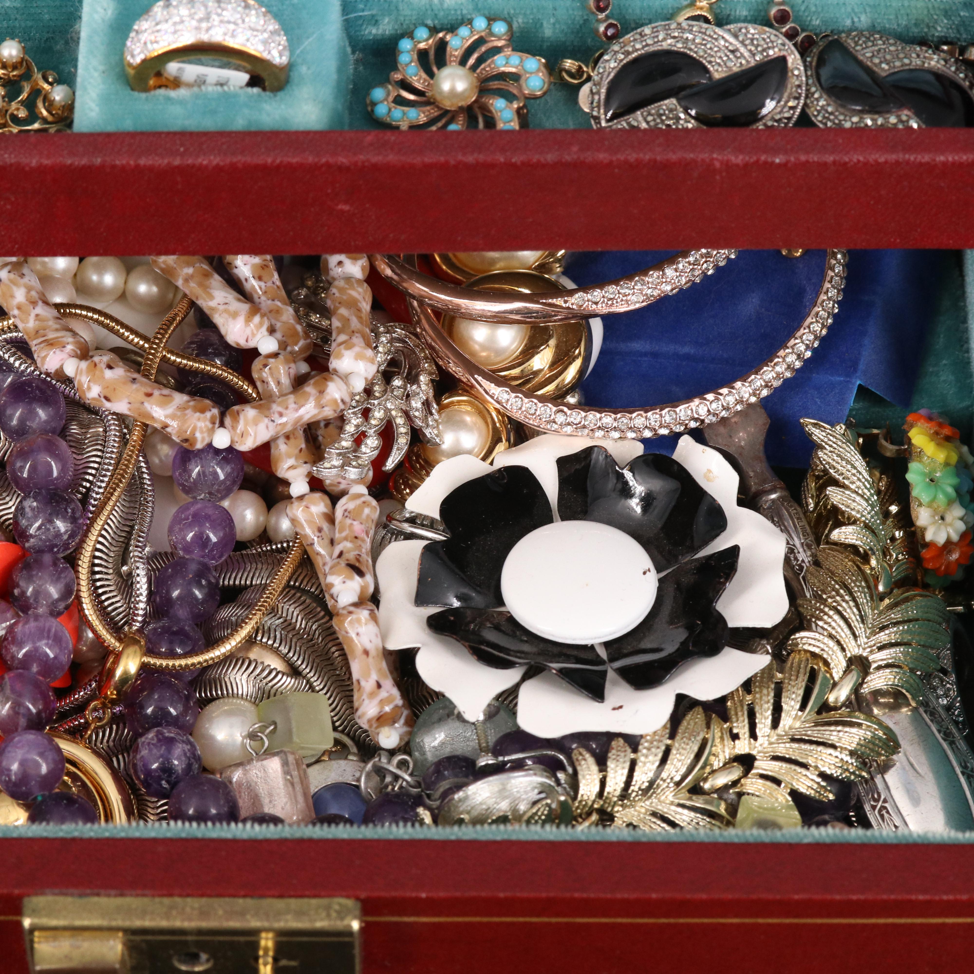 Uncommon Discoveries: Jewelry Collection | EBTH