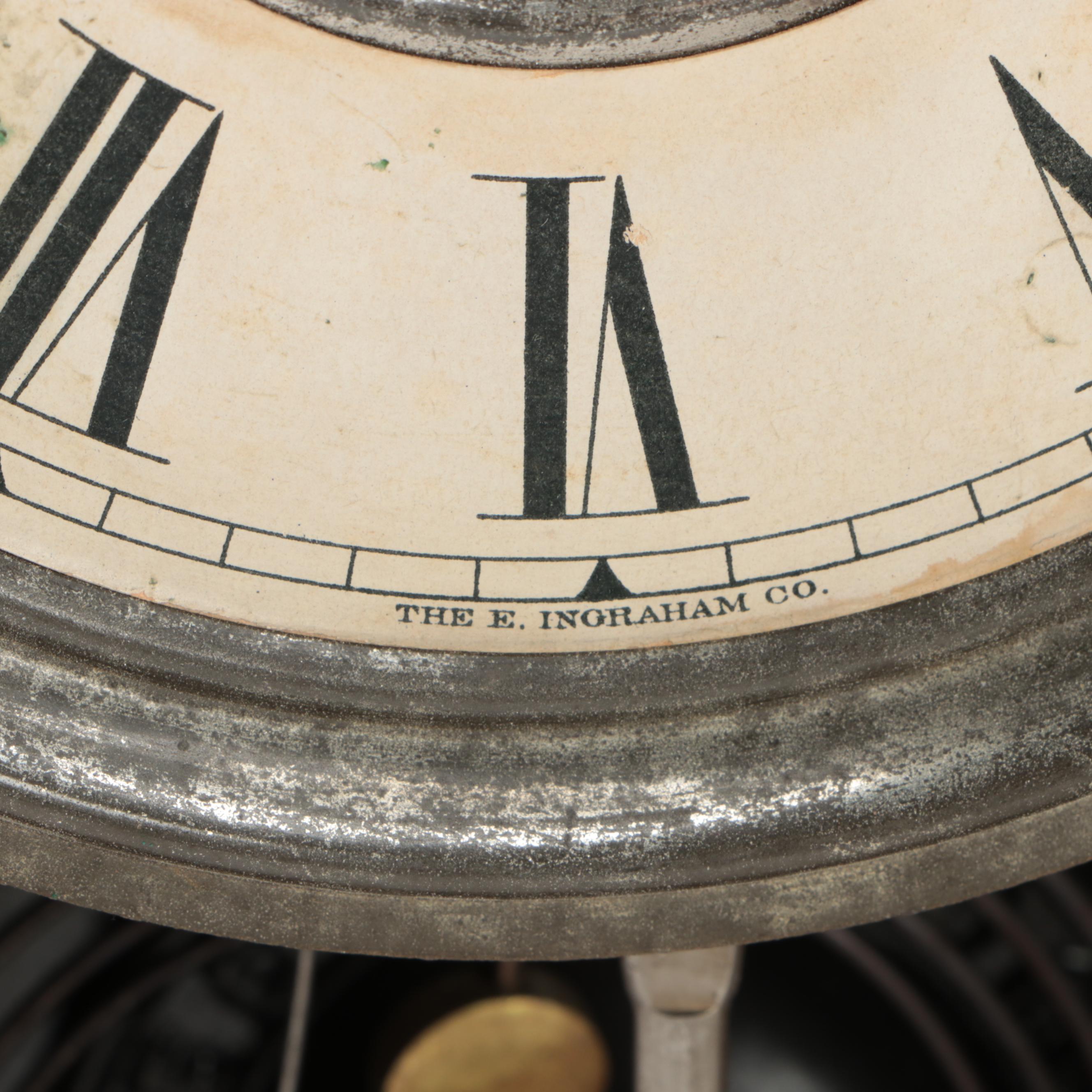 E. Ingraham Clock Co. "Atlanta" Pressed Oak Gingerbread Clock | EBTH
