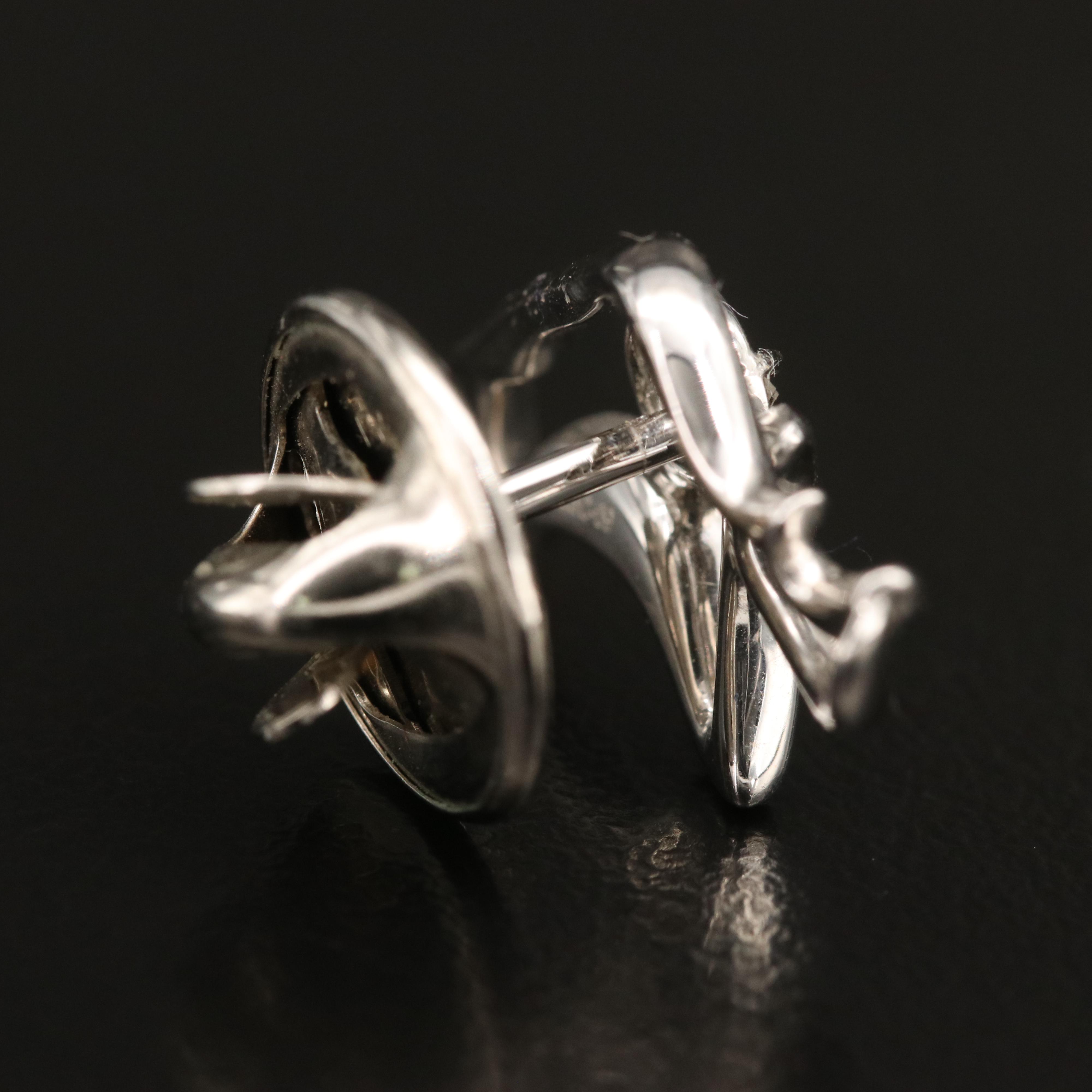 14K Diamond Rhino Pin | EBTH