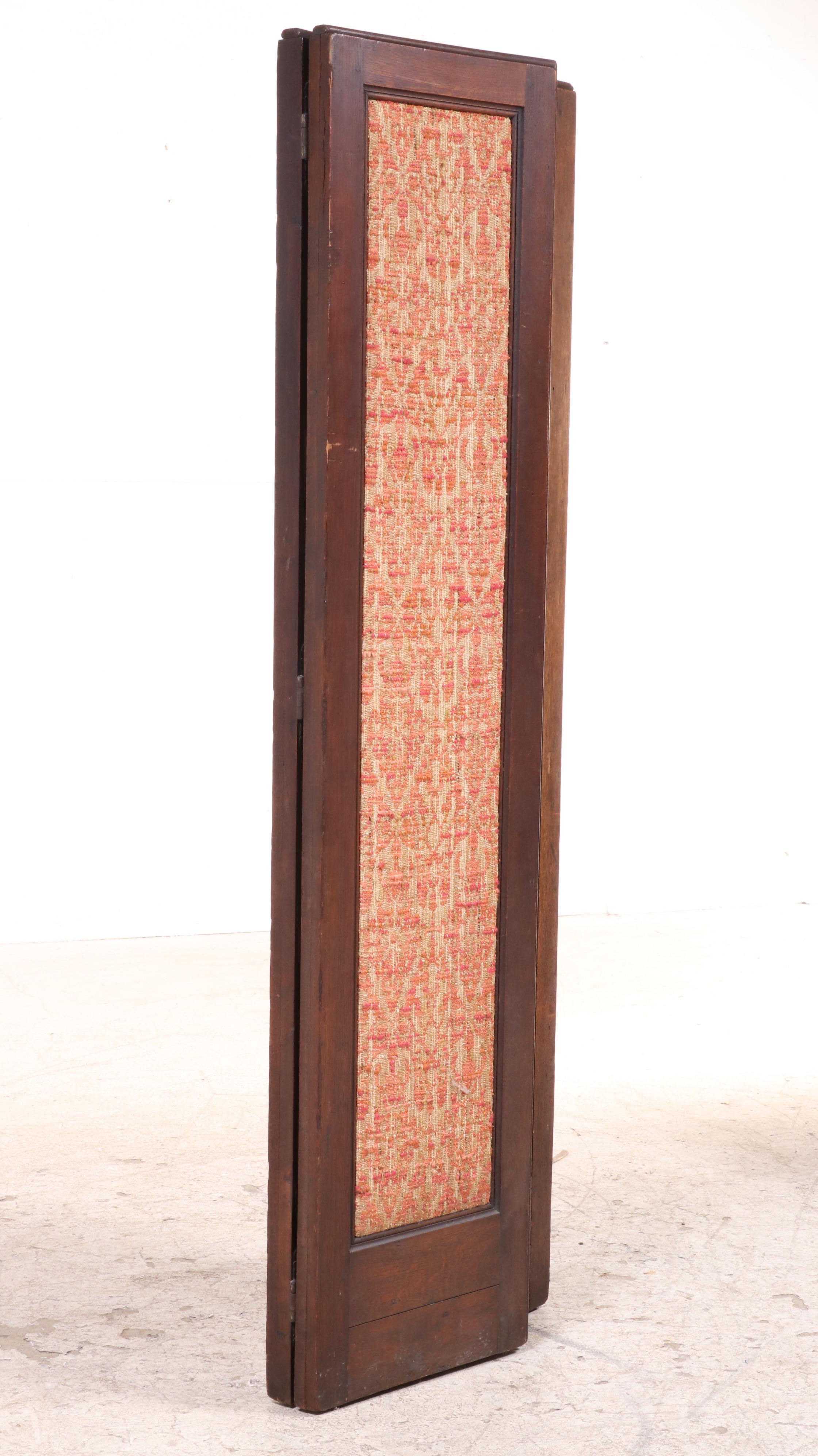 Oak Linen-Fold Carved Three-Panel Screen, 1920s | EBTH