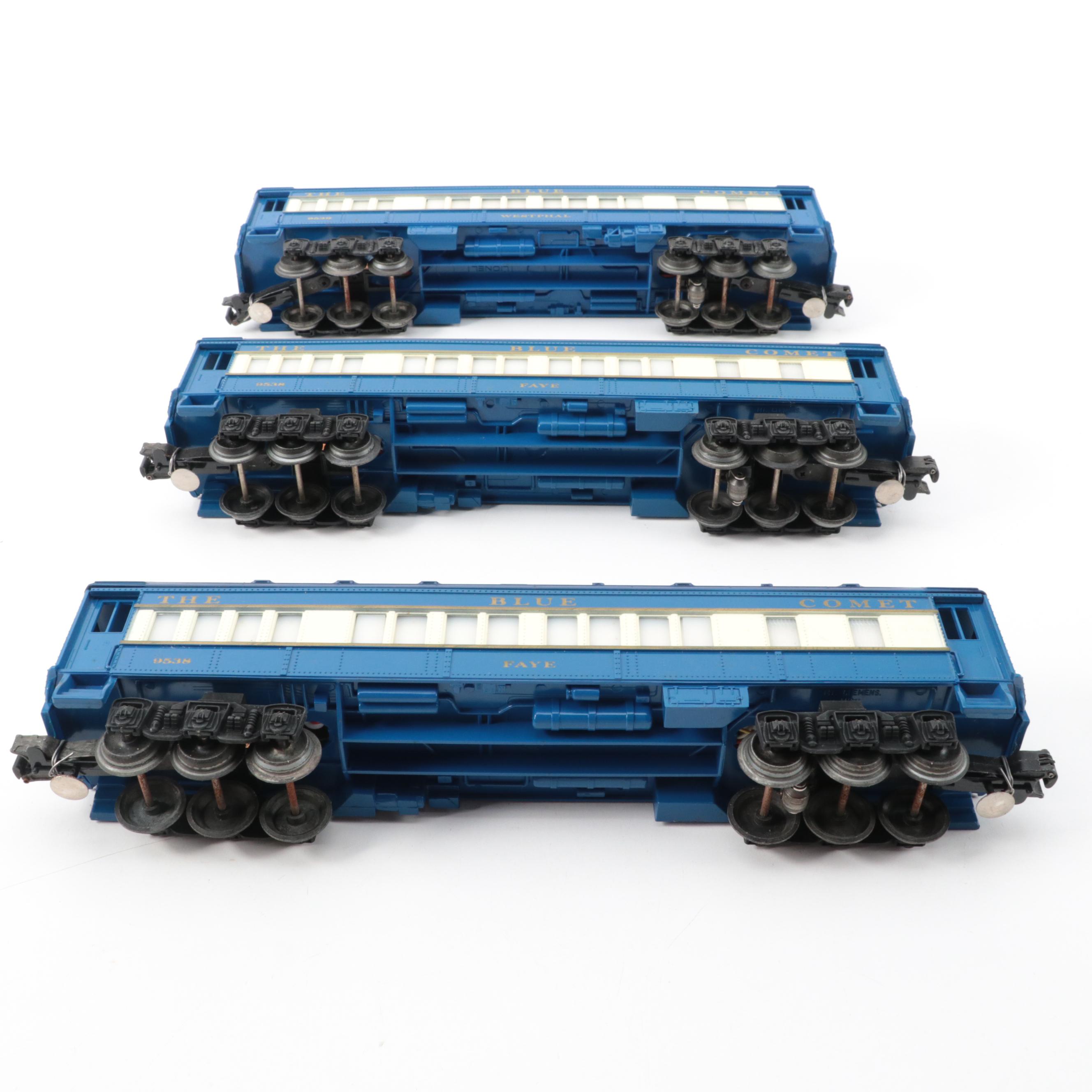 Lionel "The Blue Comet" Locomotive and Train Cars | EBTH