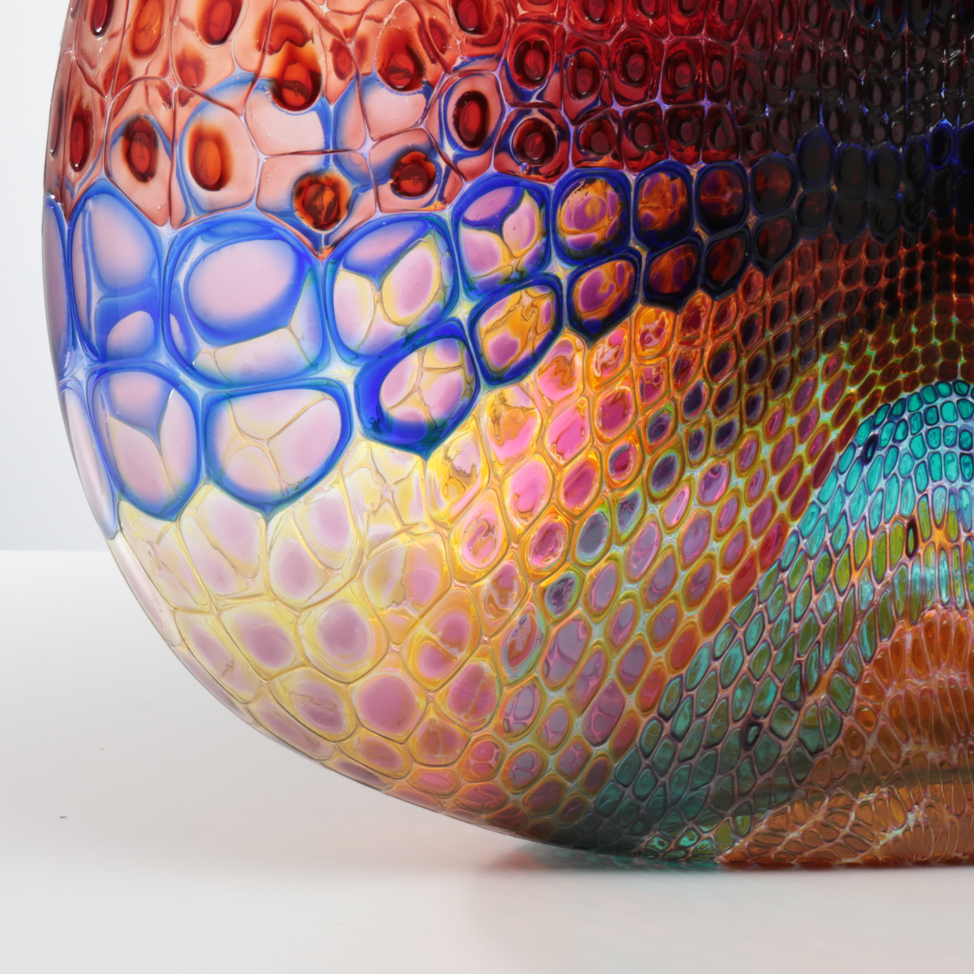Stephen Rolfe Powell Glass Sculptural Vessel | EBTH