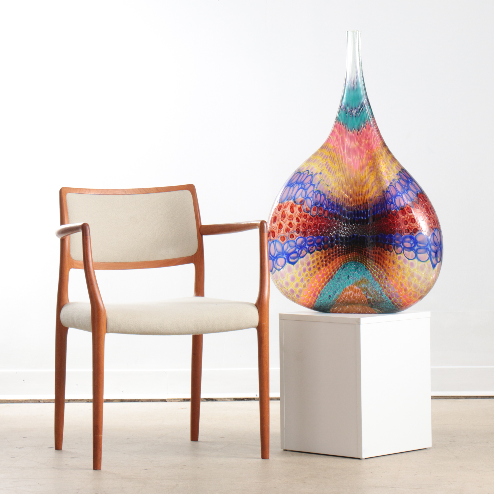 Stephen Rolfe Powell Glass Sculptural Vessel | EBTH