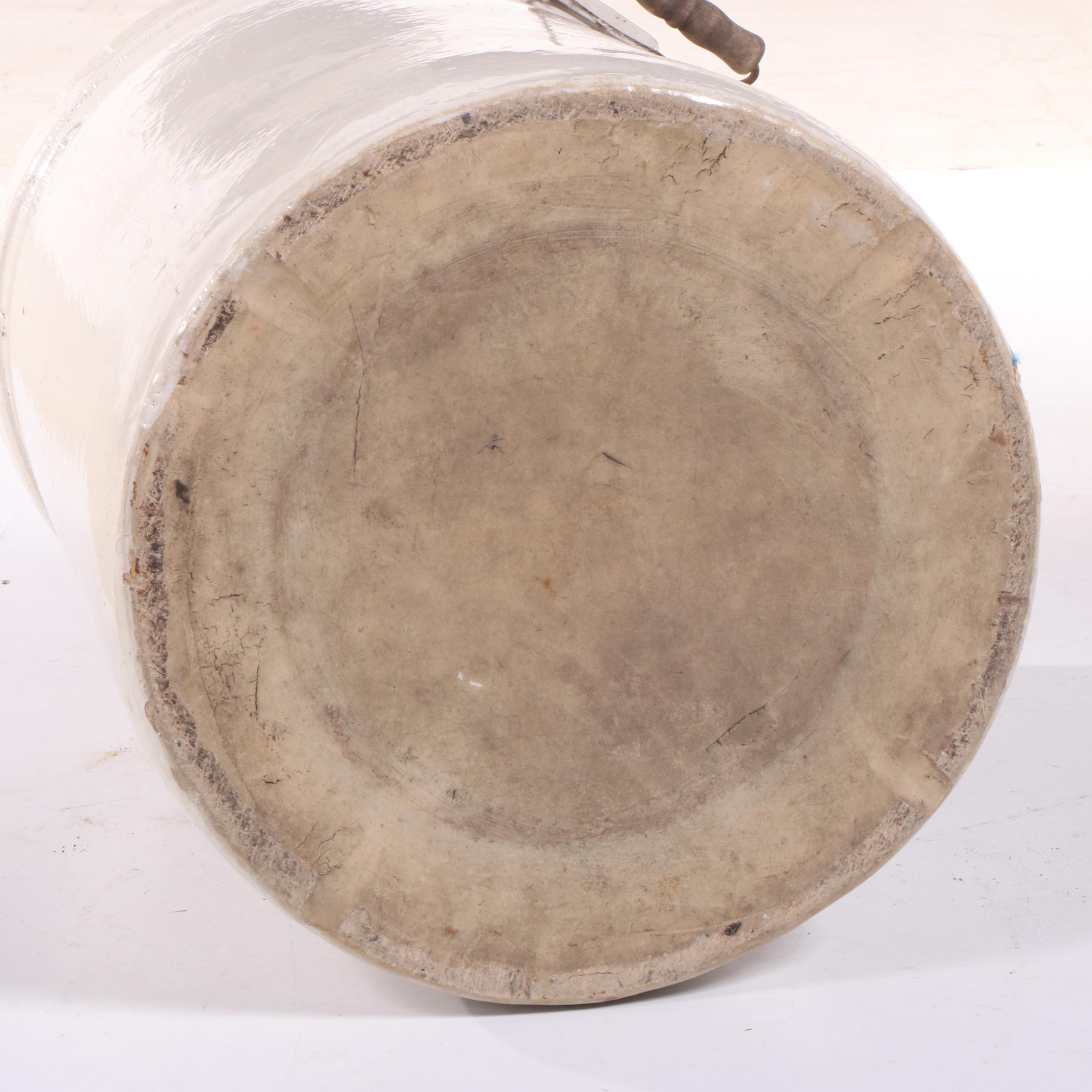 Twelve Gallon Salt Glazed Stoneware Crock, Early 20th Century | EBTH