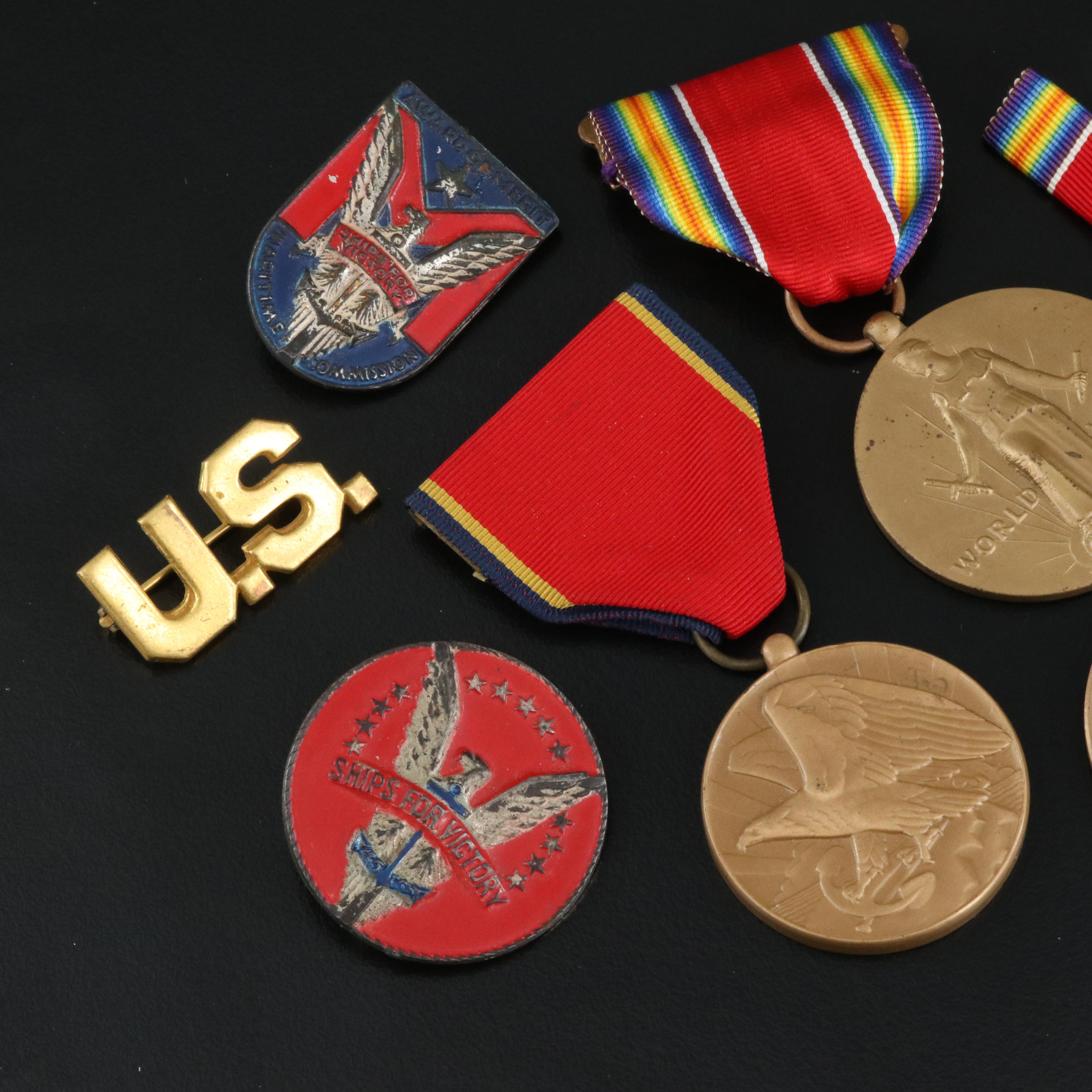 Group of United States Military Medals and Ribbons | EBTH