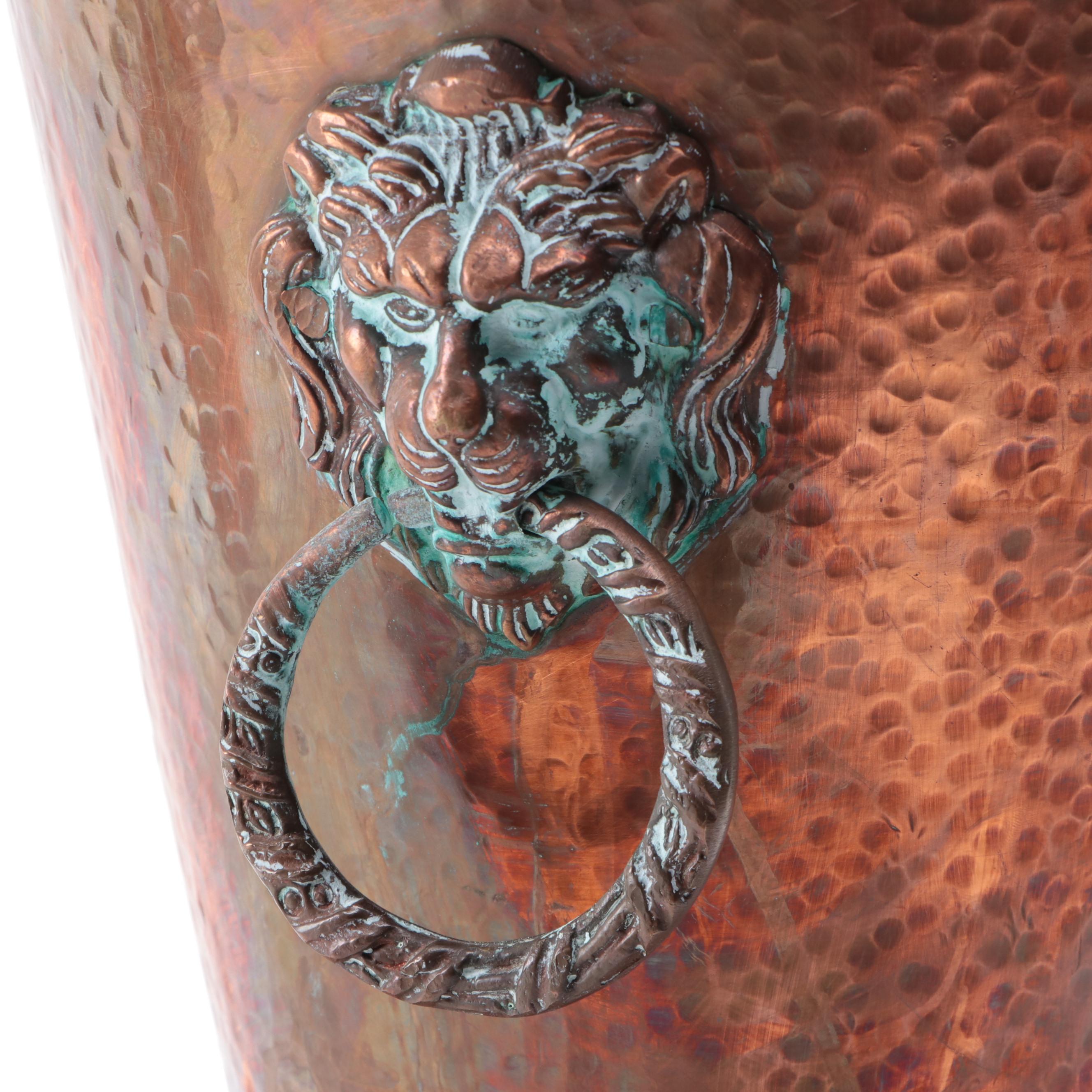 Hammered Copper Lion Head Umbrella Stand | EBTH