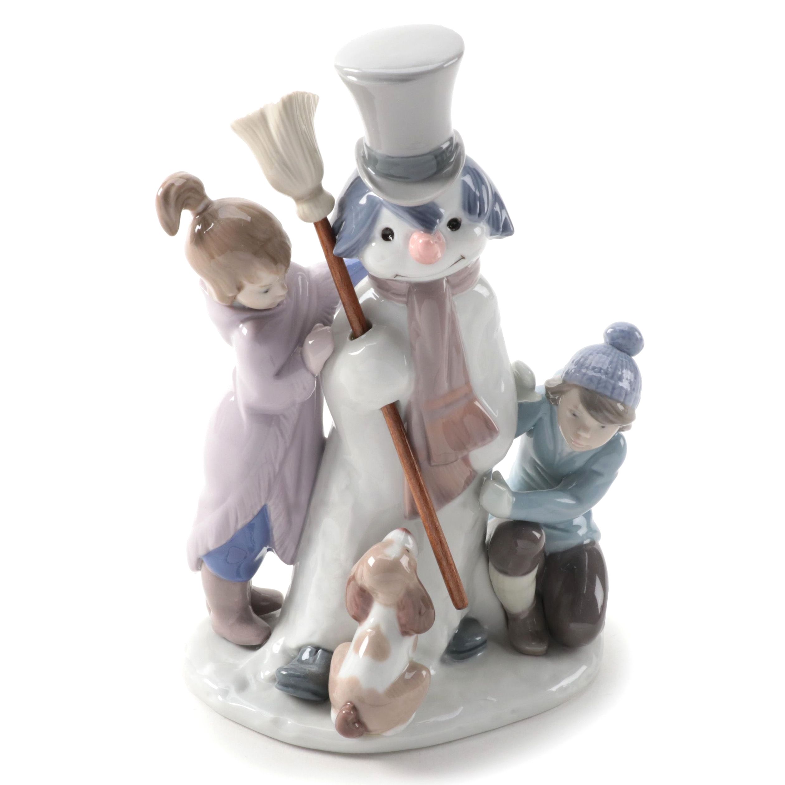 Lladró "The Snowman" Porcelain Figurine Designed by Francisco Catalá | EBTH