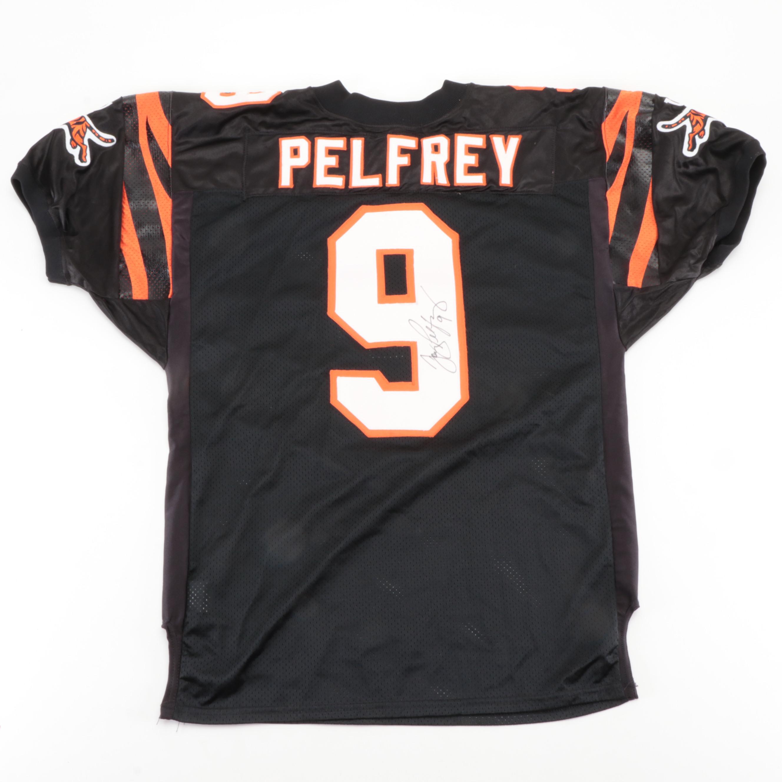 Doug Pelfrey Game Issued Signed Jersey, Deltha O'Neal Signed On Field ...