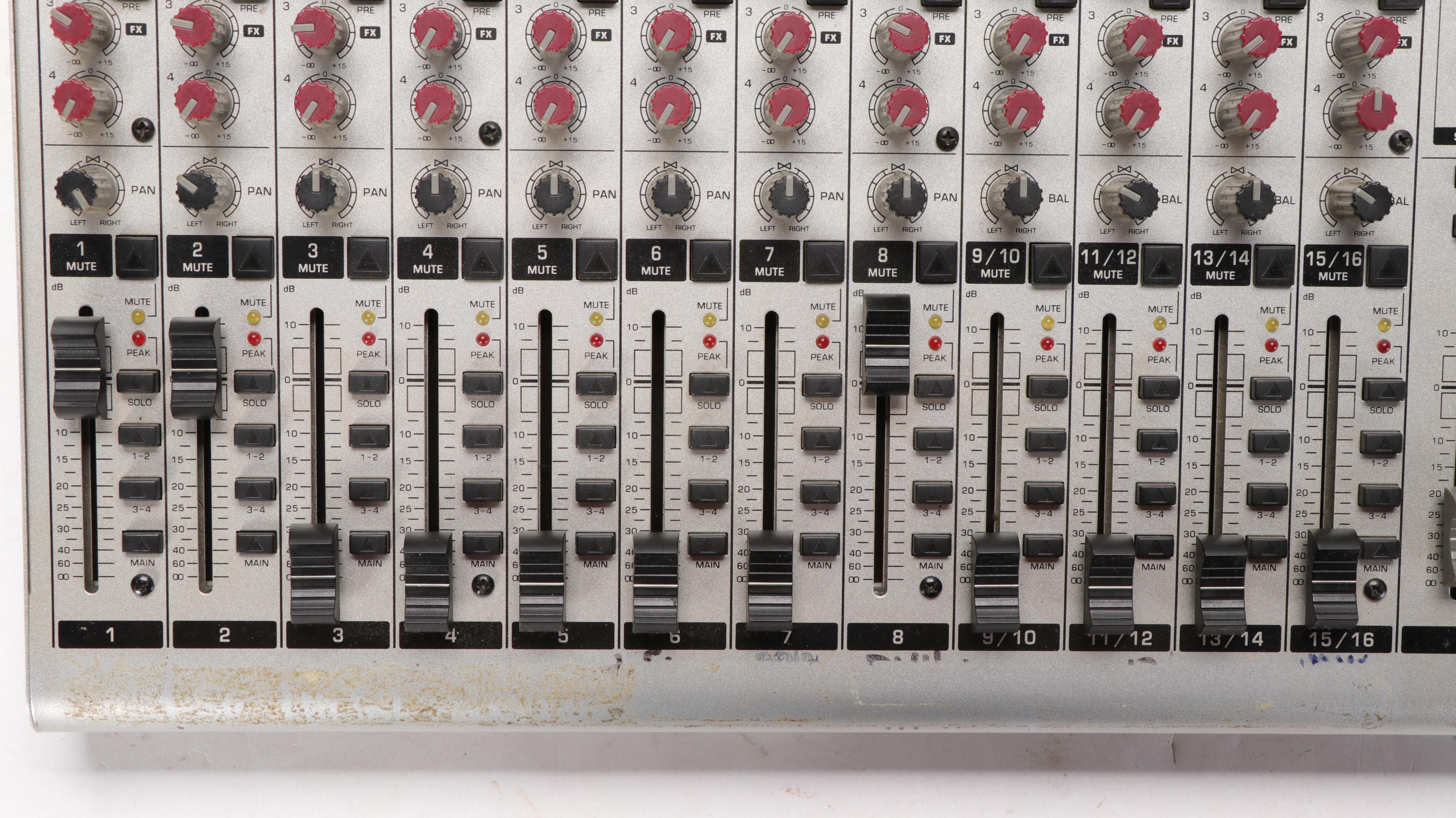 Behringer Eurorack Soundboard Mixer With 4 BUS and 24 Inputs | EBTH