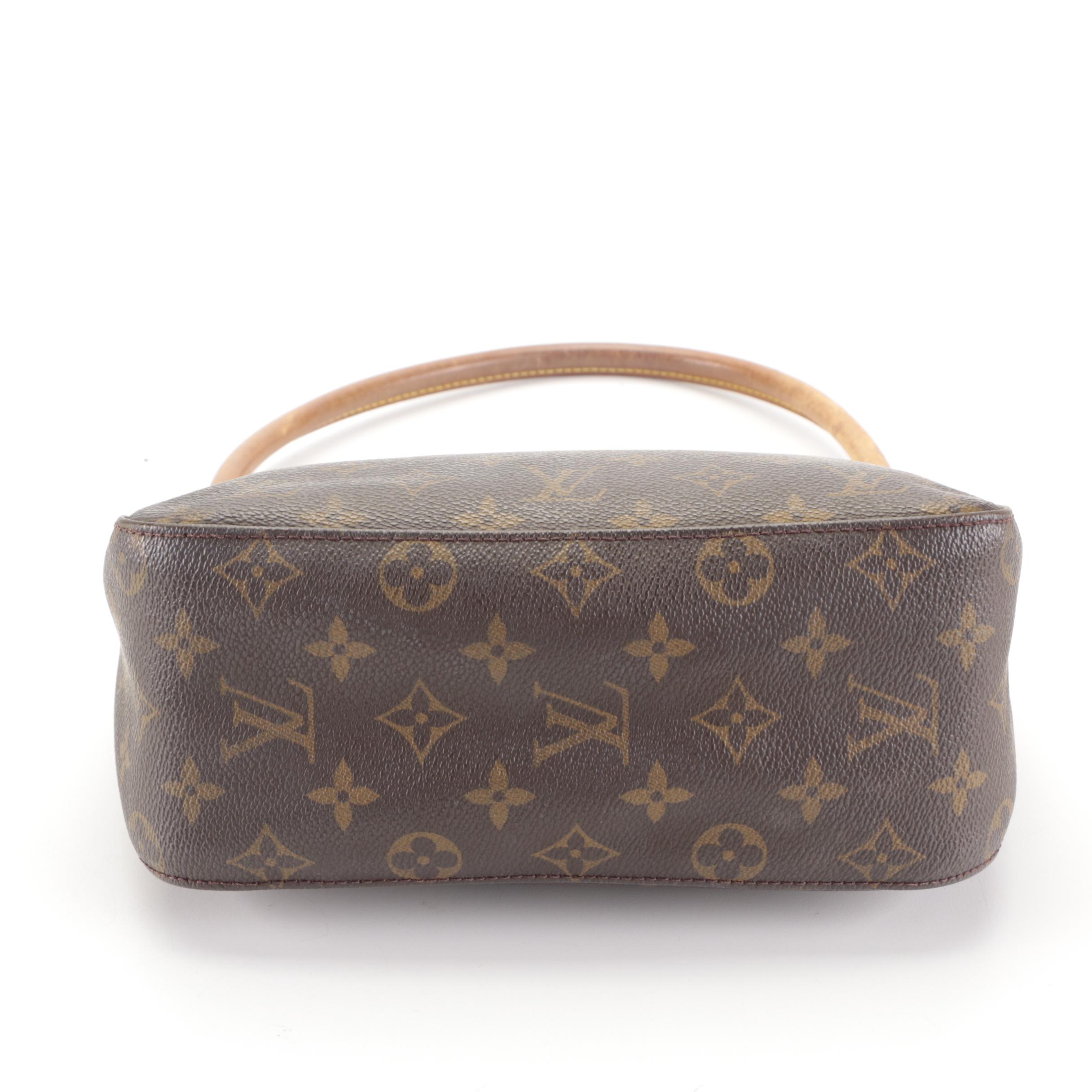 Louis Vuitton Looping MM in Monogram Canvas and Vachetta Leather | EBTH
