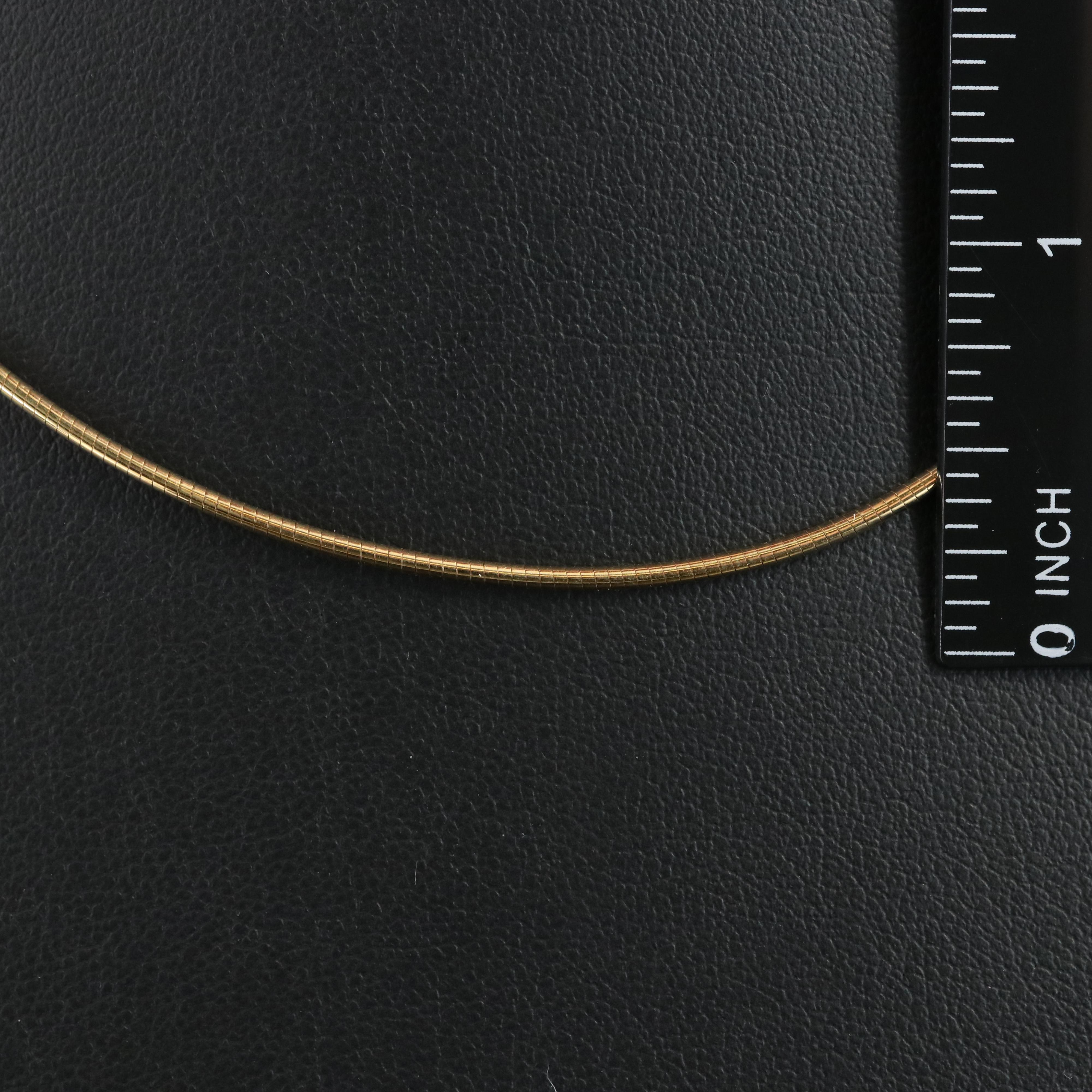 14K Omega Necklace | EBTH