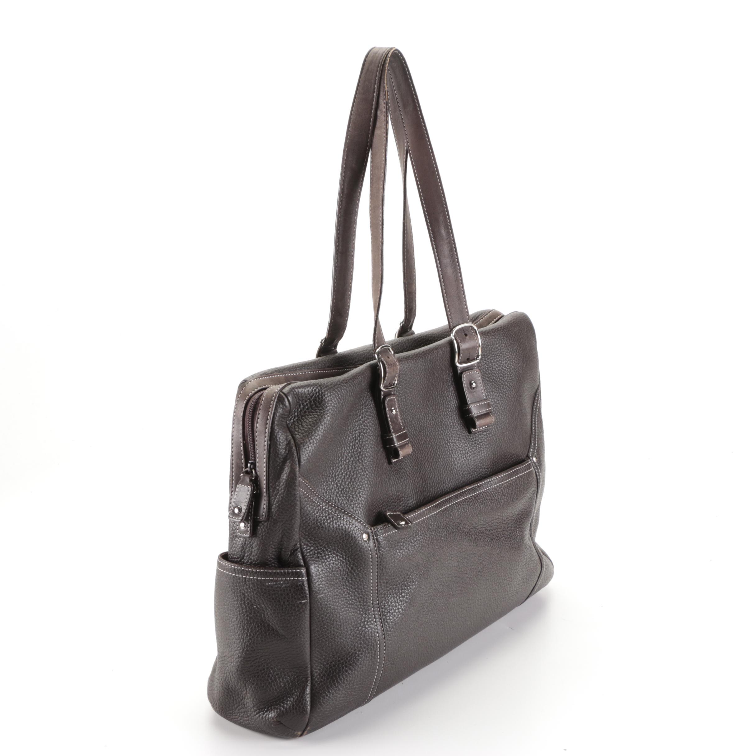 Levenger Shoulder Bag in Dark Brown Full-Grain Leather | EBTH