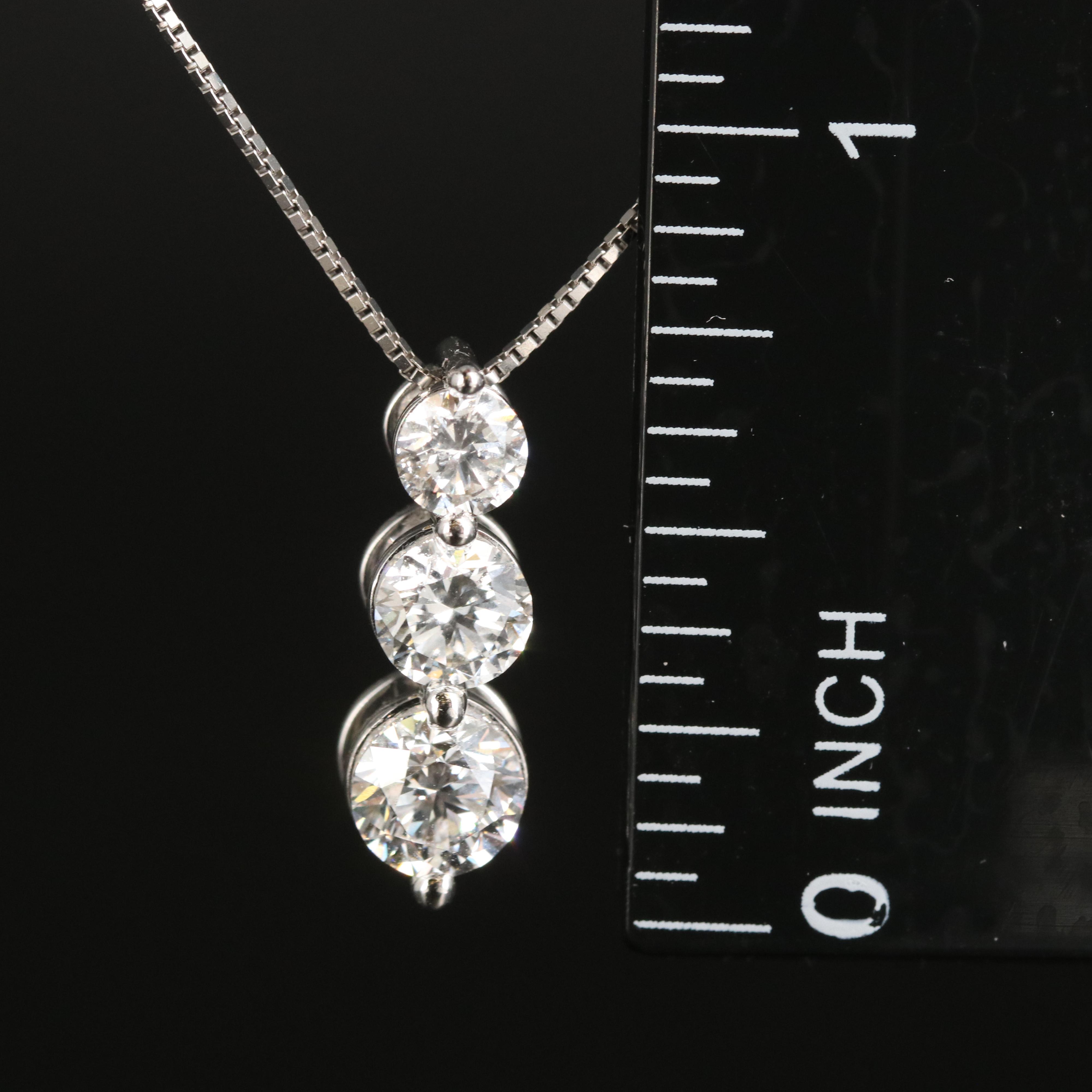 14K 1.30 CTW Lab Grown Diamond Pendant Necklace | EBTH