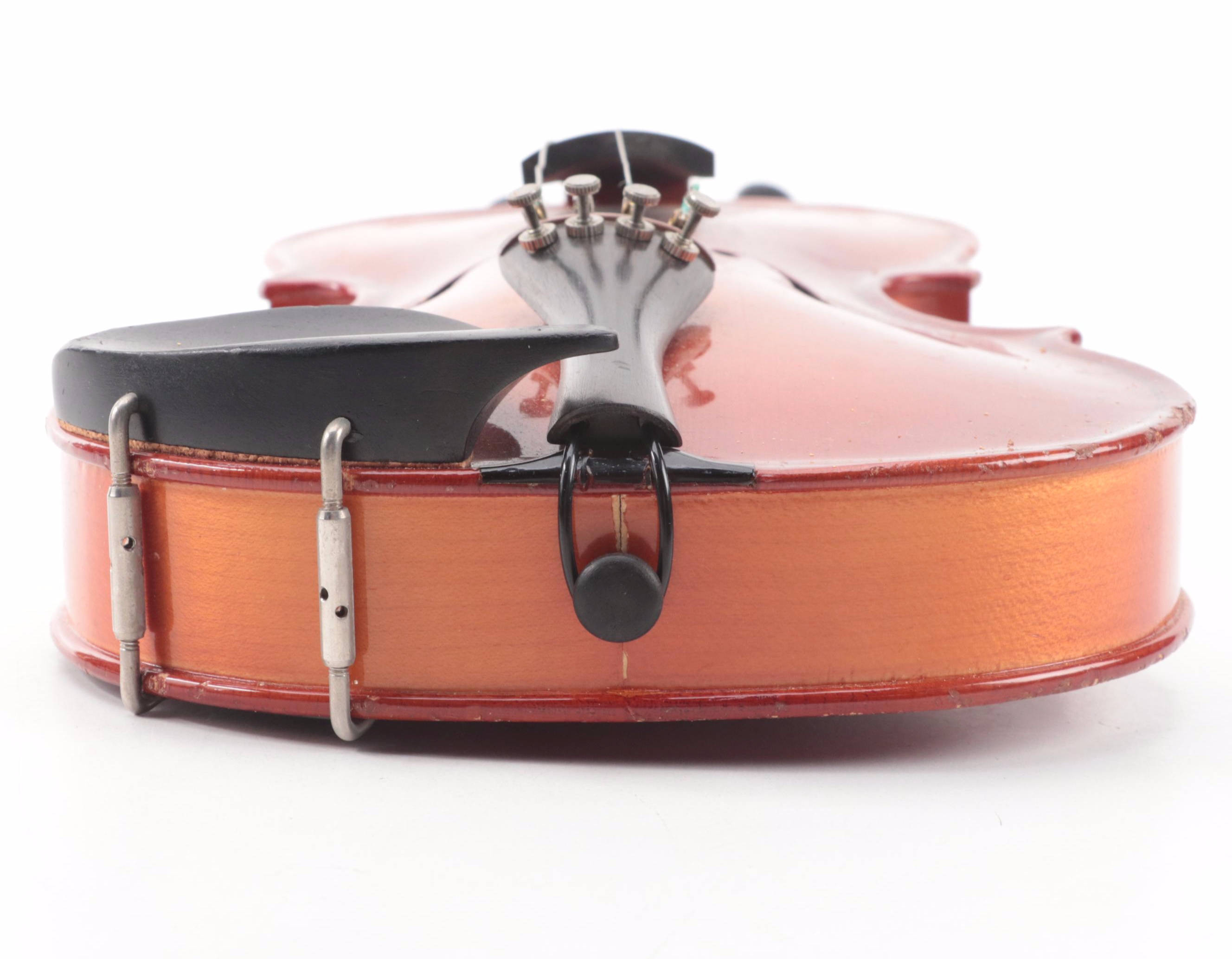 Romanian Stradivarius Replica 4/4 Violin with Bow and Case | EBTH