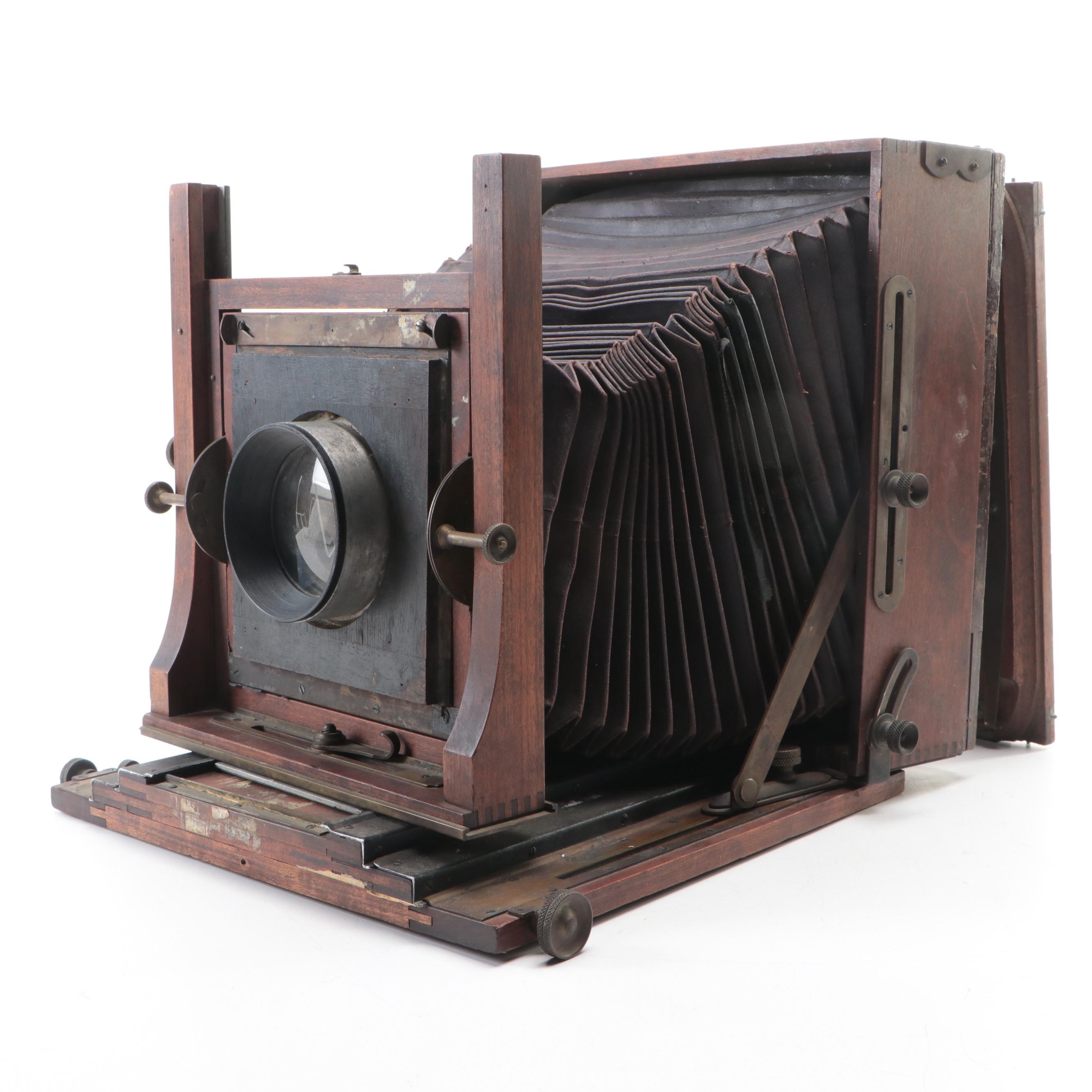 Wooden Large Format Camera, Late 19th/Early 20th Century | EBTH