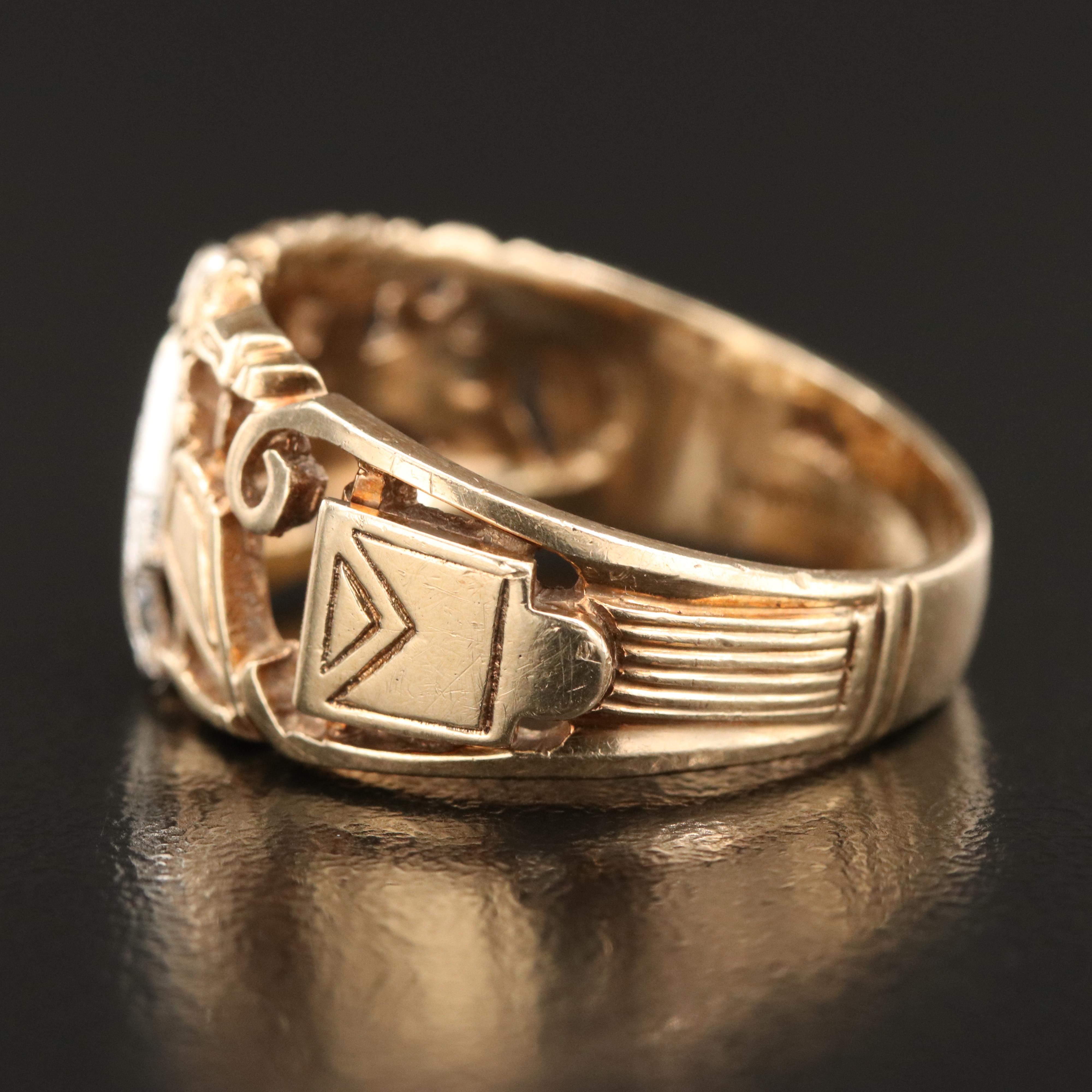 10K and 14K 0.02 CT Diamond Masonic Secret Compartment Ring | EBTH