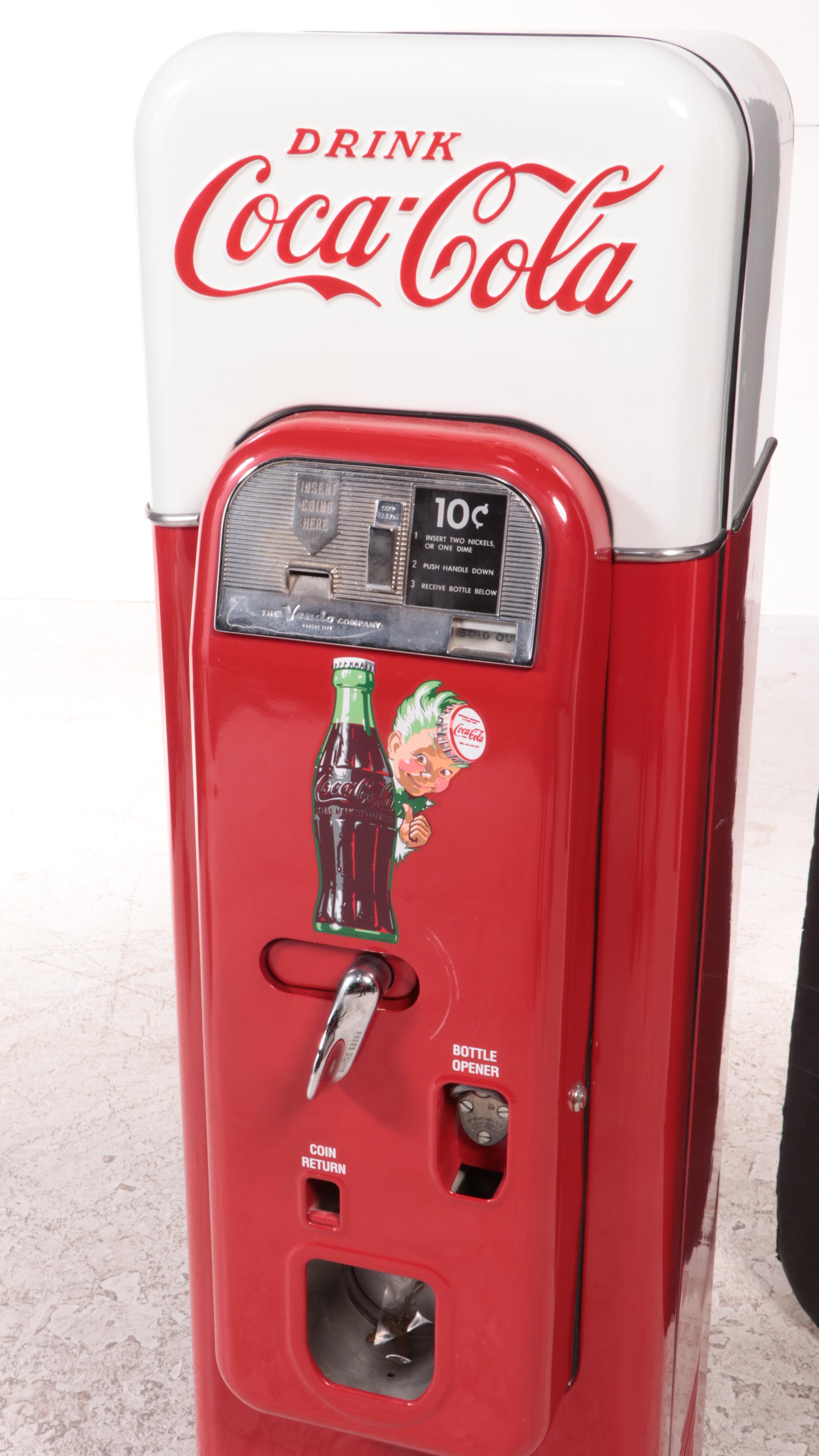The Vendo Company Coca-Cola Vending Machine, 1950s-1960s | EBTH