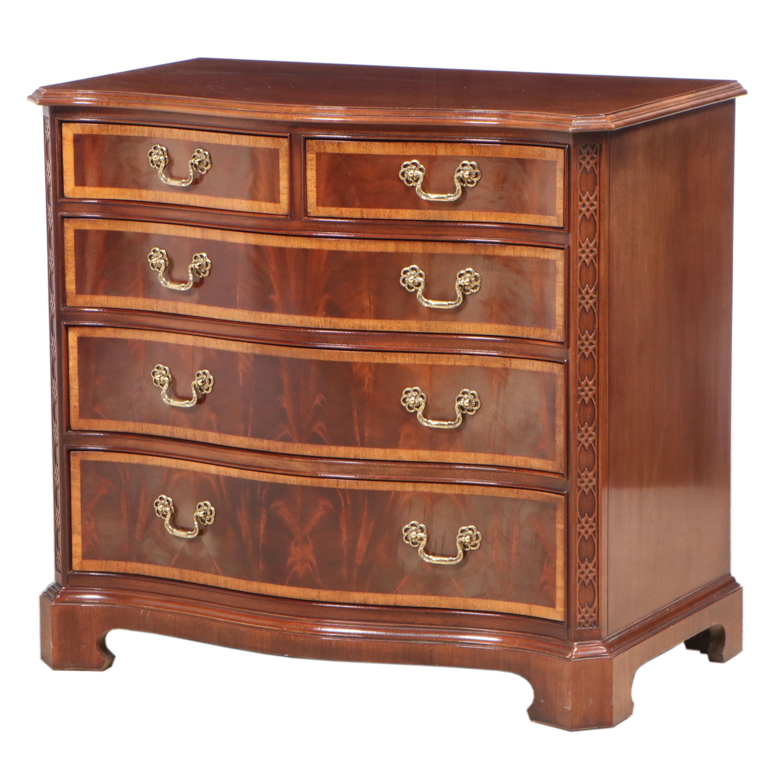 Hickory White "American Masterpiece Collection" Mahogany Five-Drawer ...