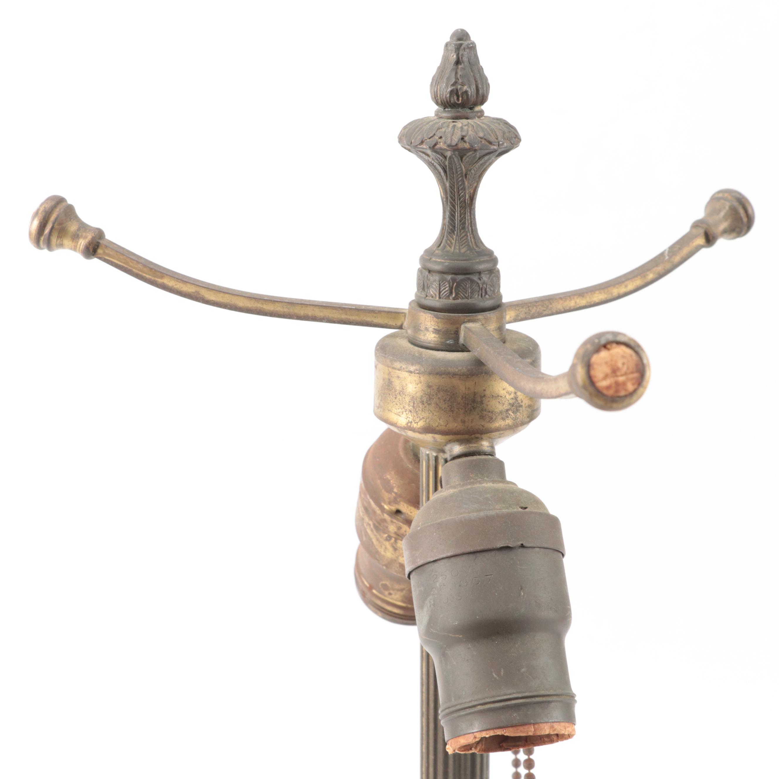 Pairpoint Neoclassical Lamp With Reverse Painted Puffy Glass Shade | EBTH