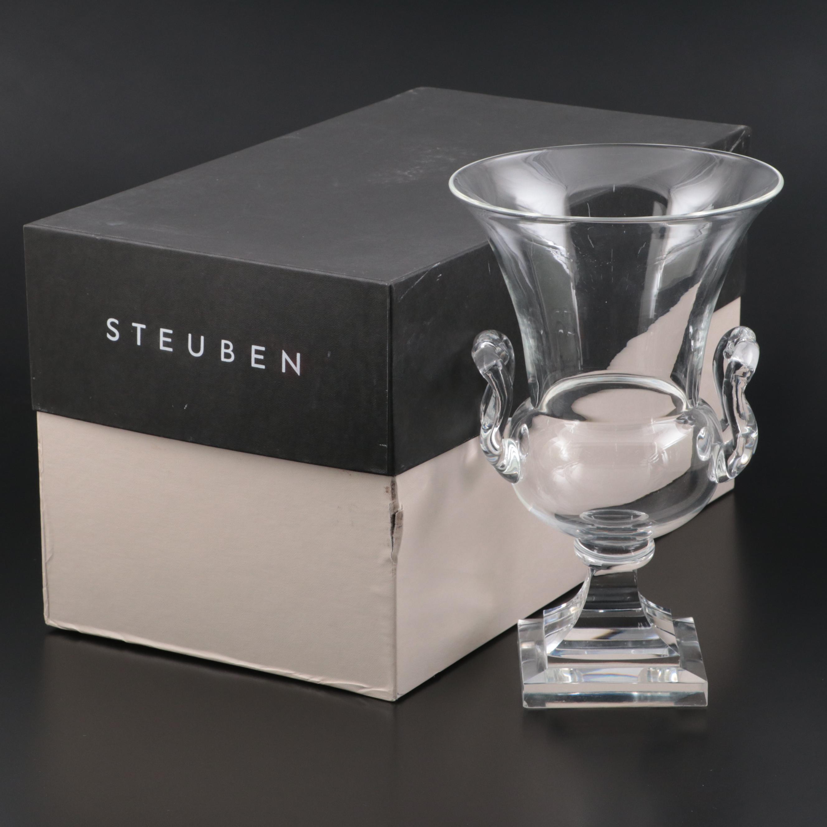 Frederick Carder for Steuben Footed Glass Vase | EBTH