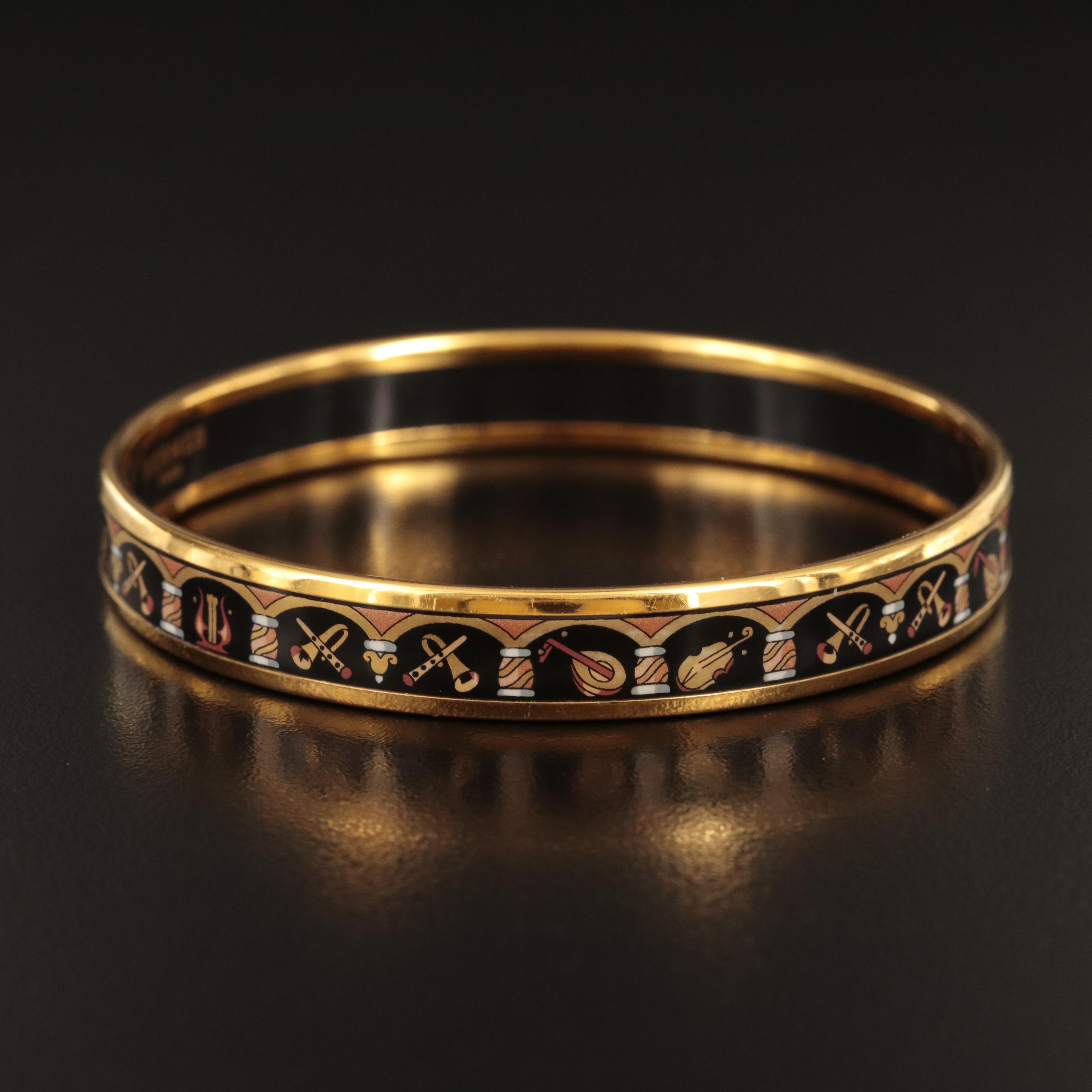 Hermès Instrument Narrow Enamel Bangle | EBTH