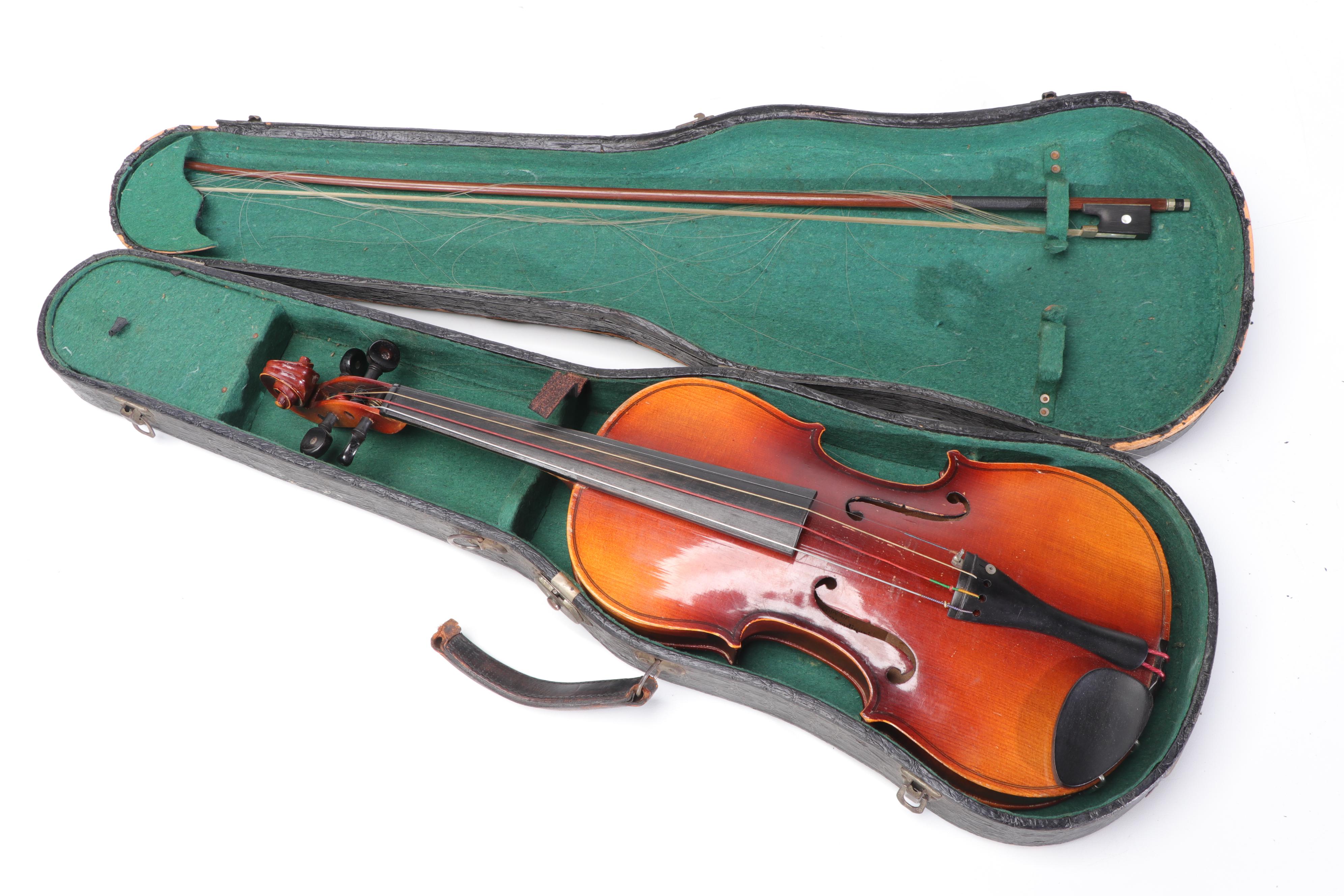 Stradivarius Replica 4/4 Violin with Bow and Case | EBTH