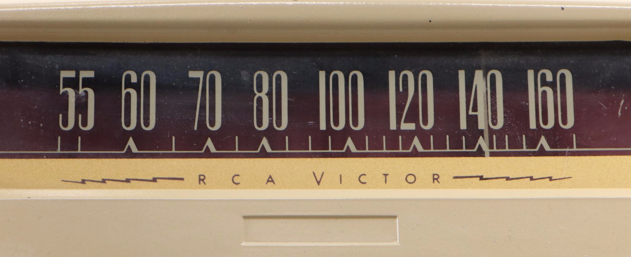 Art Deco RCA Victor and Emerson Bakelite Vacuum Tube Radios, 1940s | EBTH