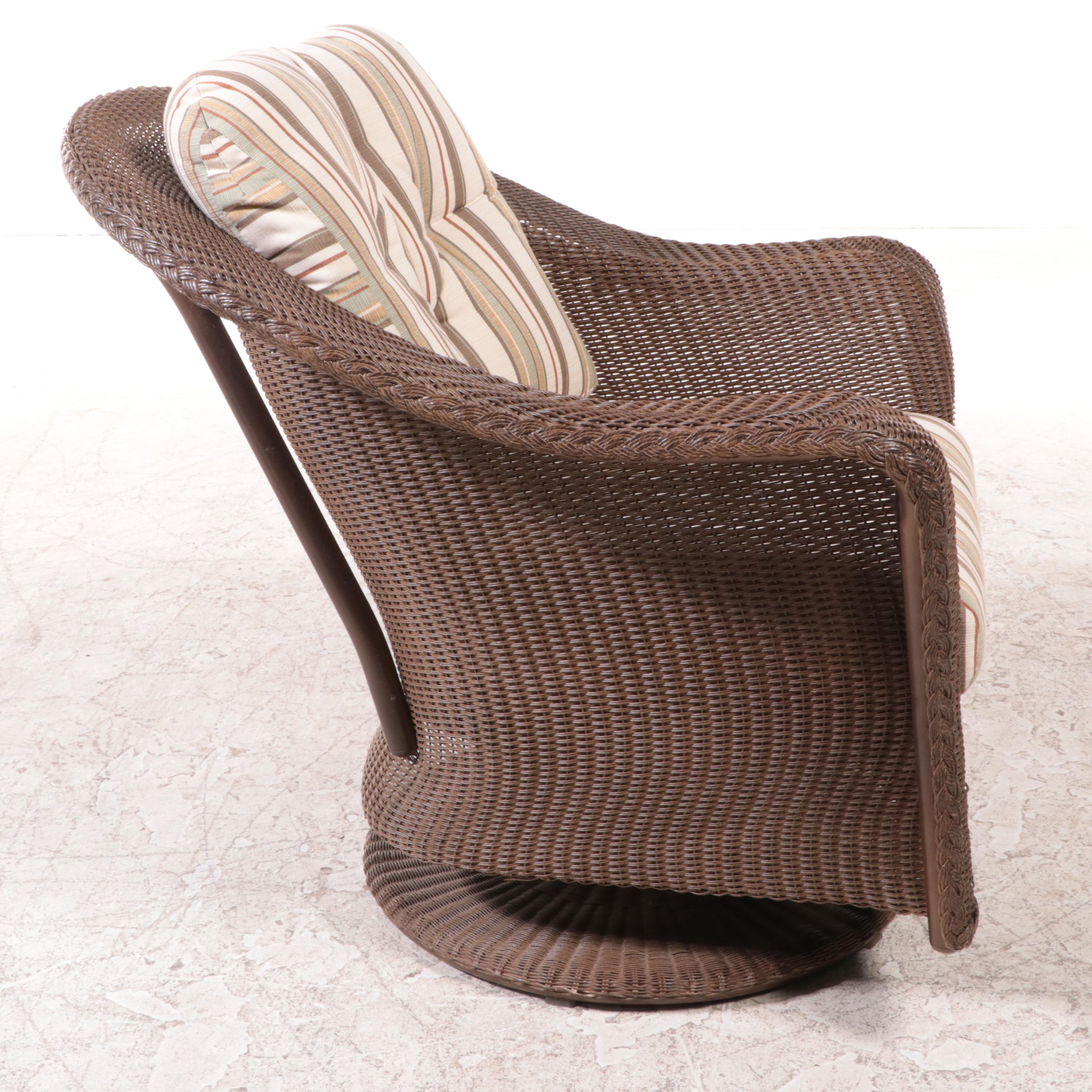 Lloyd/Flanders "Reflections" Lloyd Loom Wicker Patio Swivel Rocker | EBTH