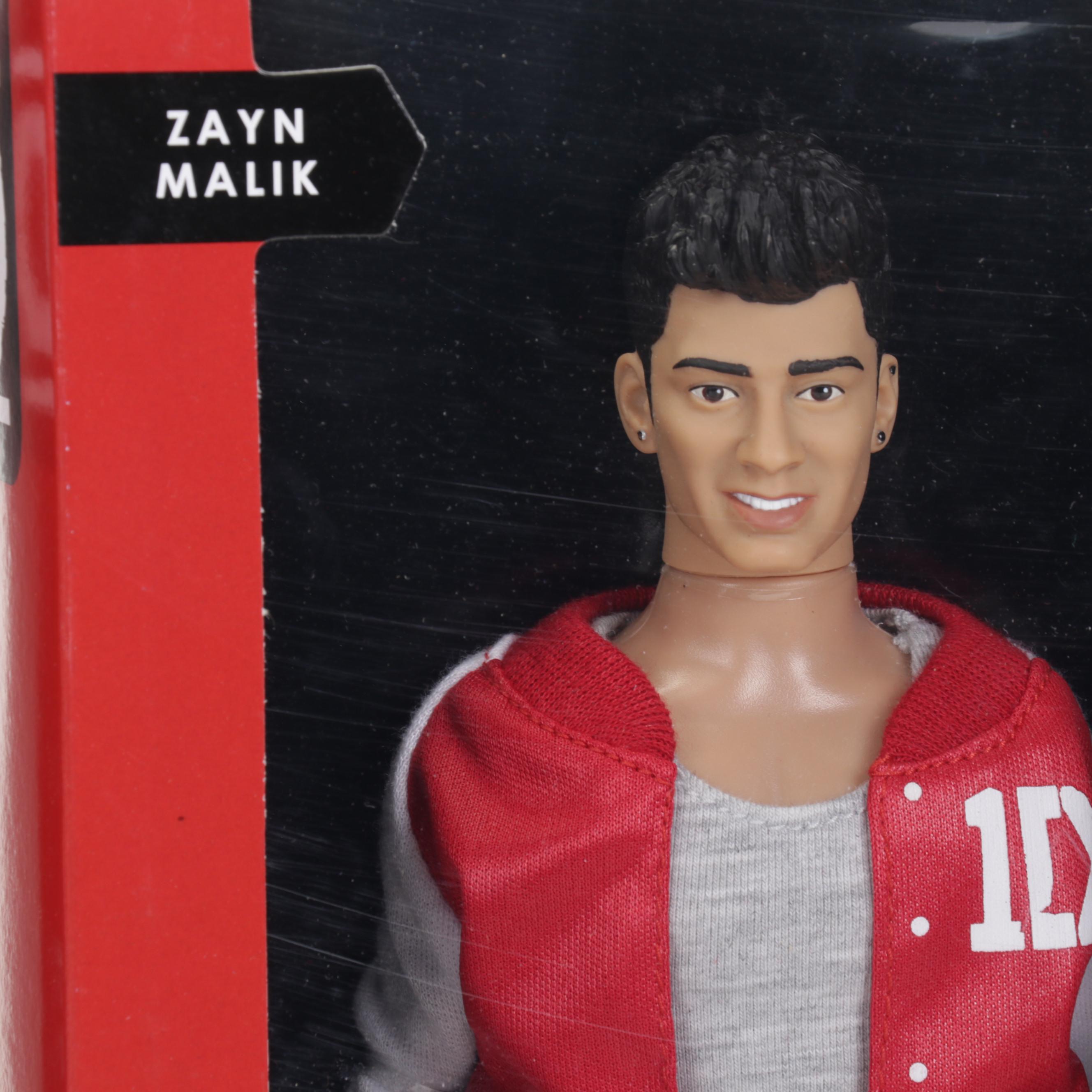 One Direction Collector Dolls and Books with Singing Justin Bieber Doll ...