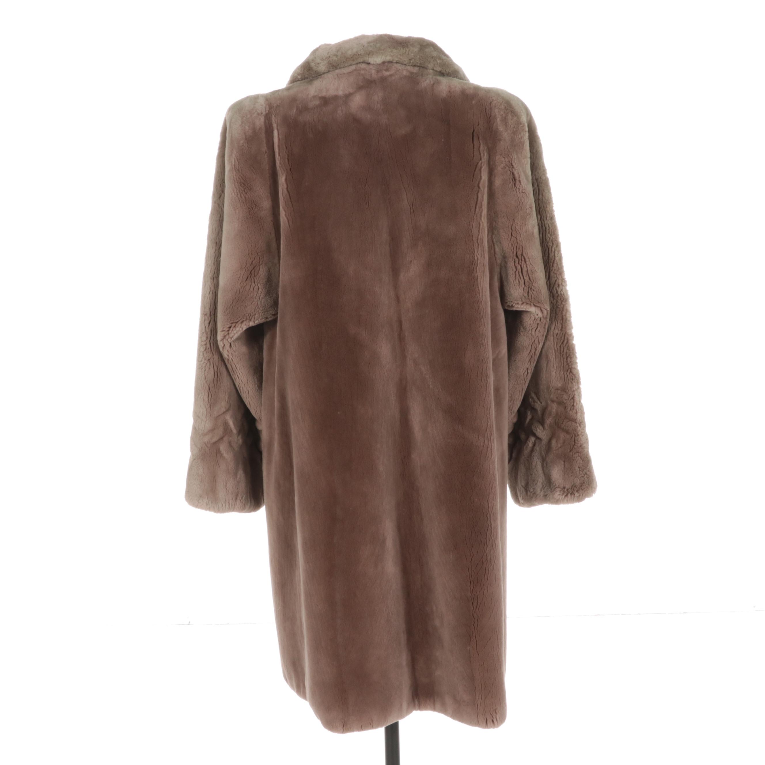 Canadian Sheared Beaver Coat with Patterned Trim | EBTH
