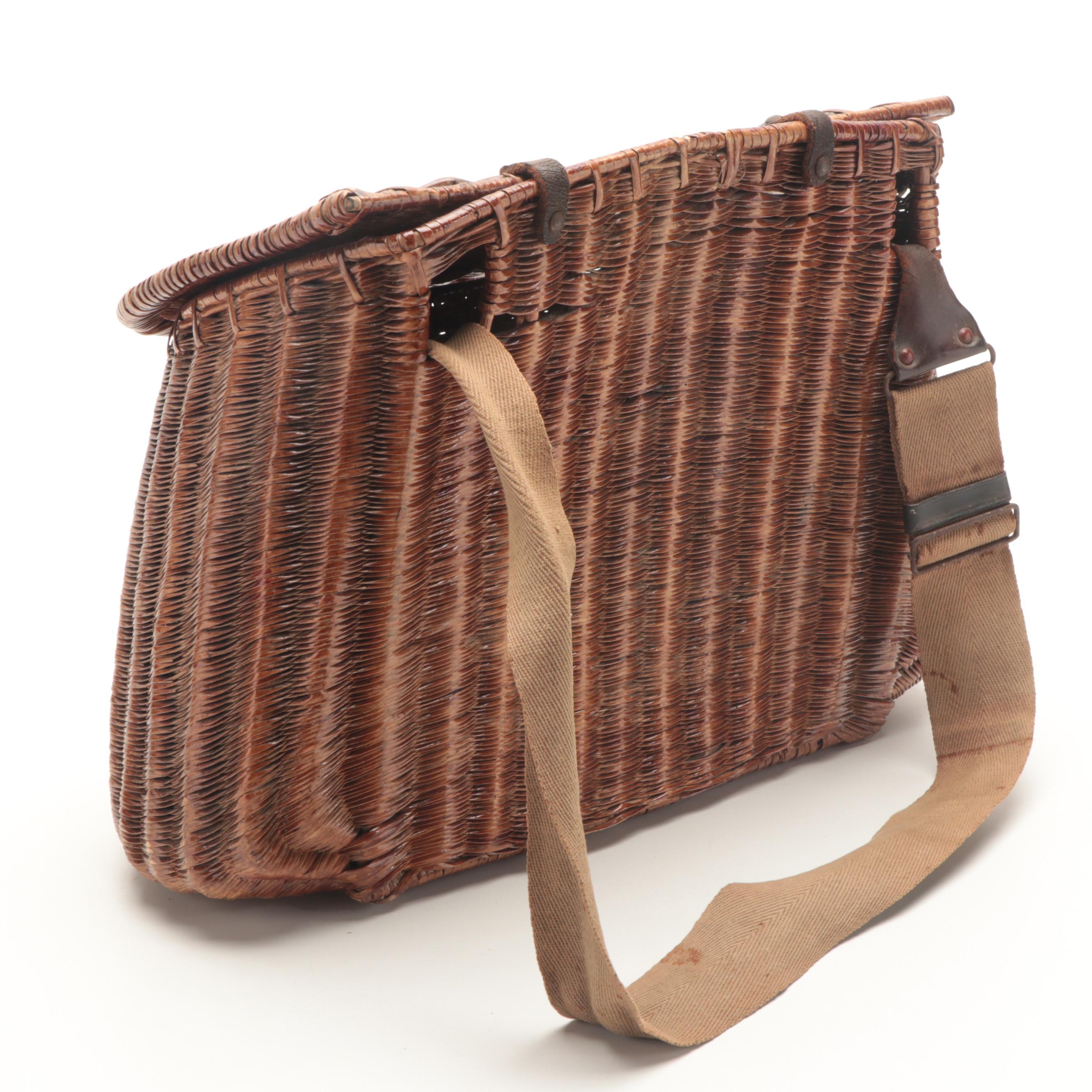 Wicker Creel Basket With Decorative Metal Fish | EBTH