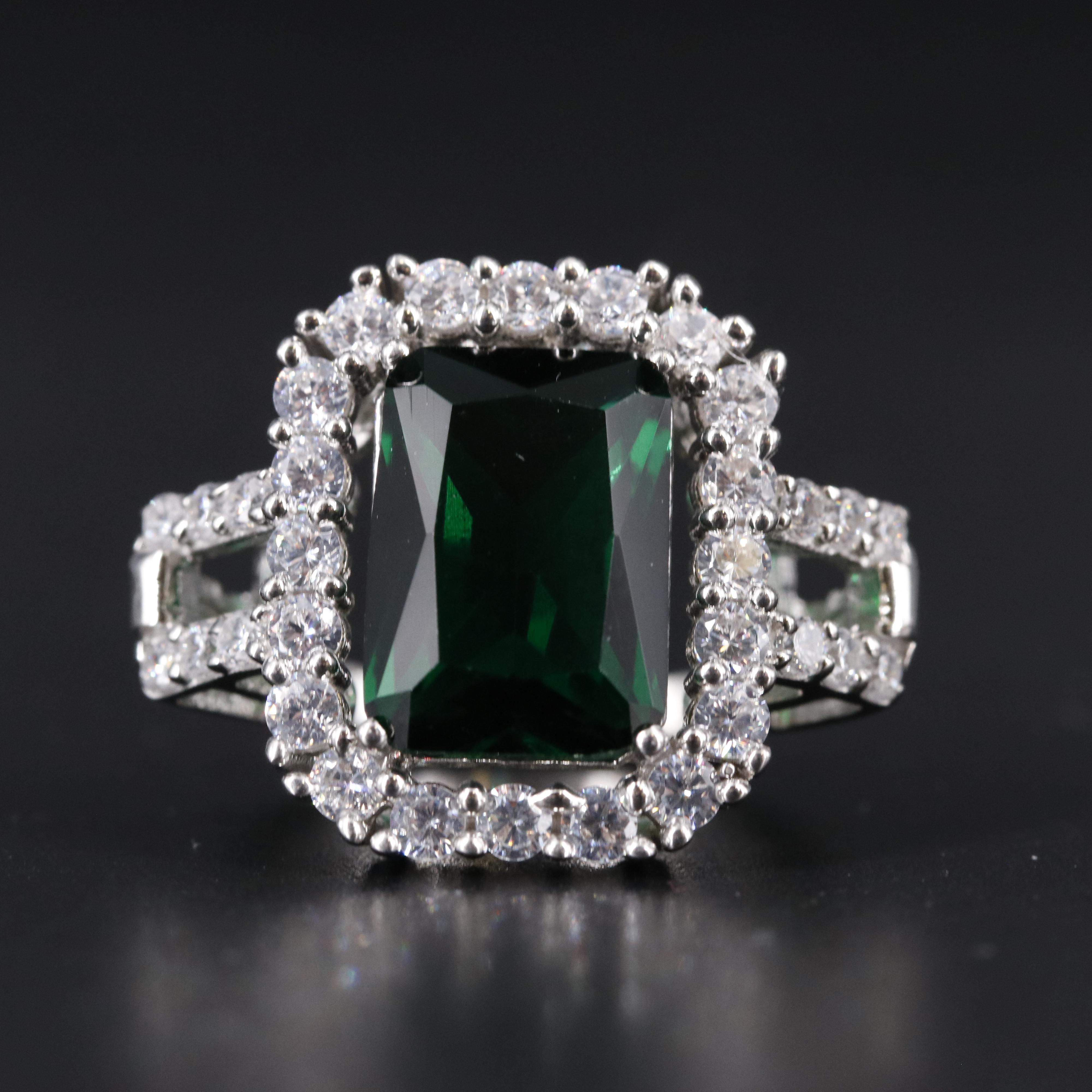 Sterling Silver Emerald Ring | EBTH