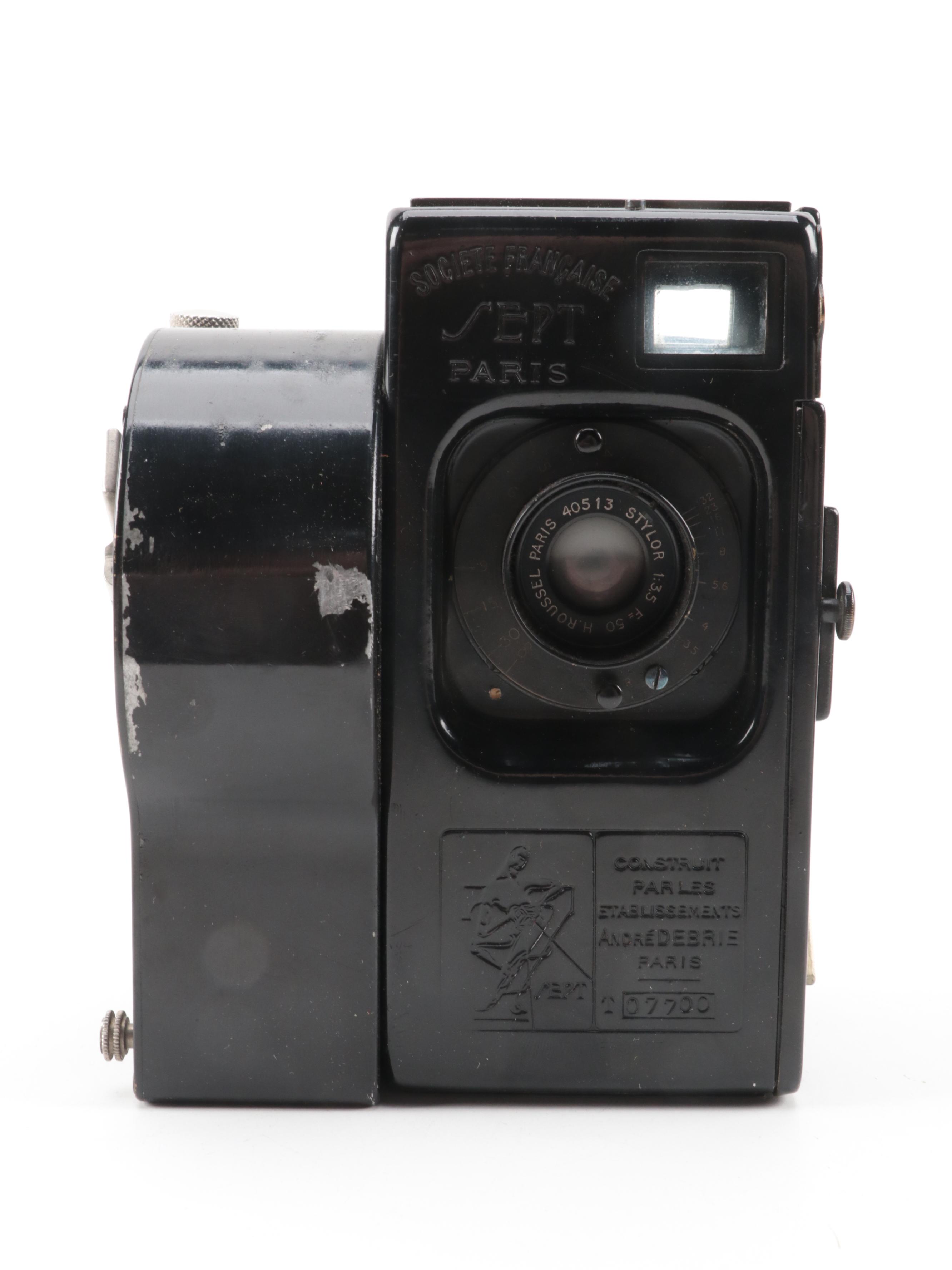 André Debrie Sept 35mm Cine Video Camera with TLR Camera and Lens | EBTH