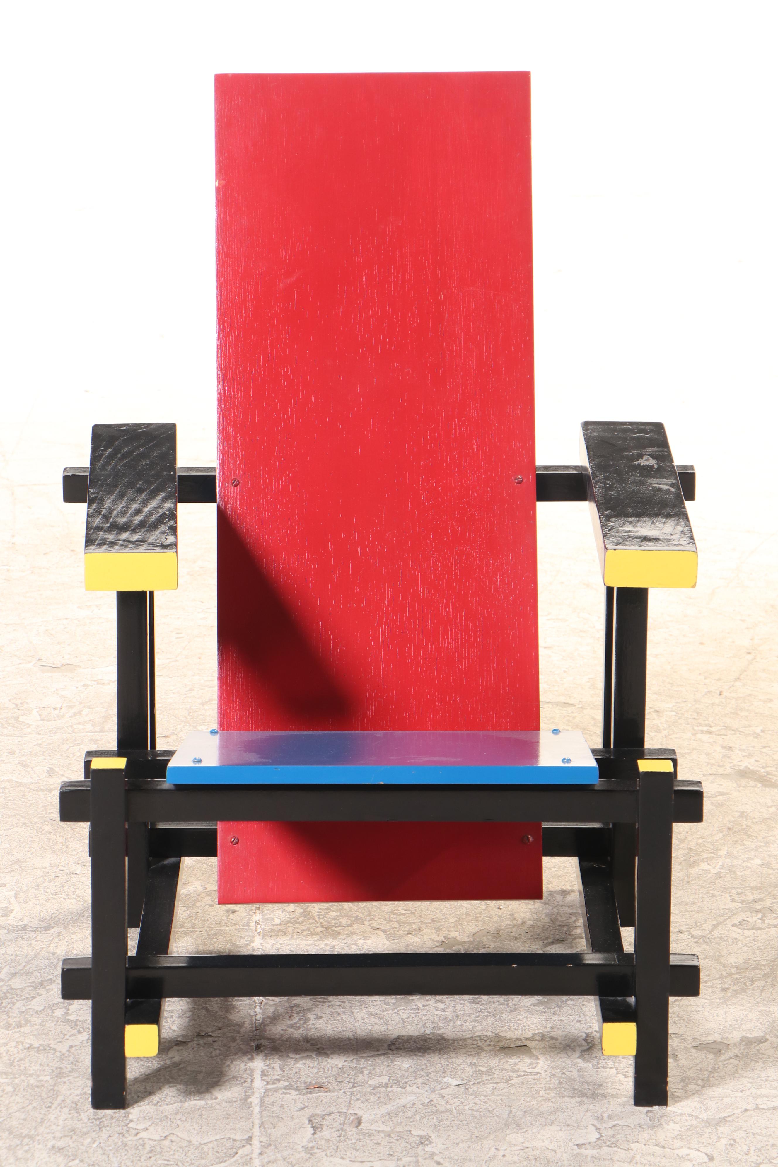 De Stijl Style "Red Blue" Chair, Designed by Gerrit Rietveld | EBTH