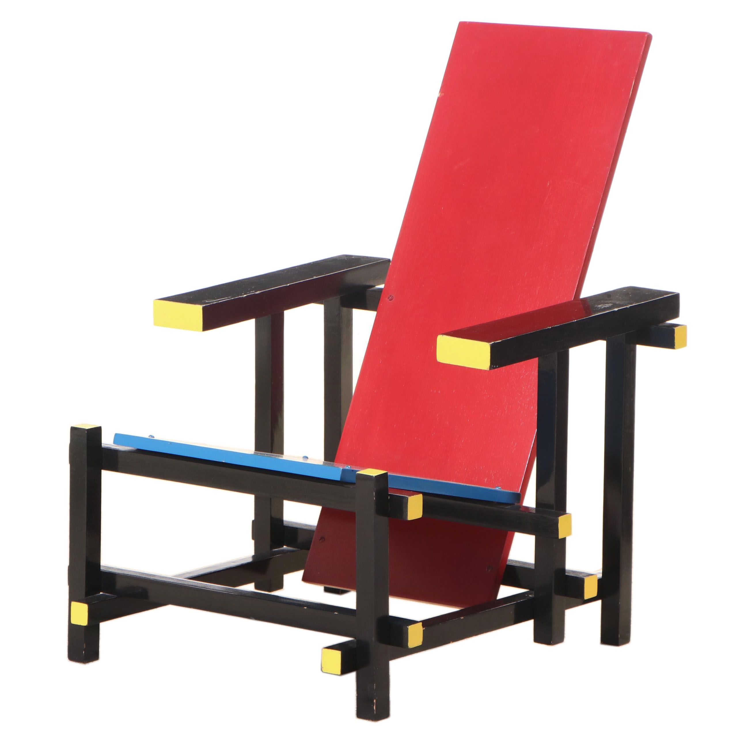 De Stijl Style "Red Blue" Chair, Designed by Gerrit Rietveld | EBTH