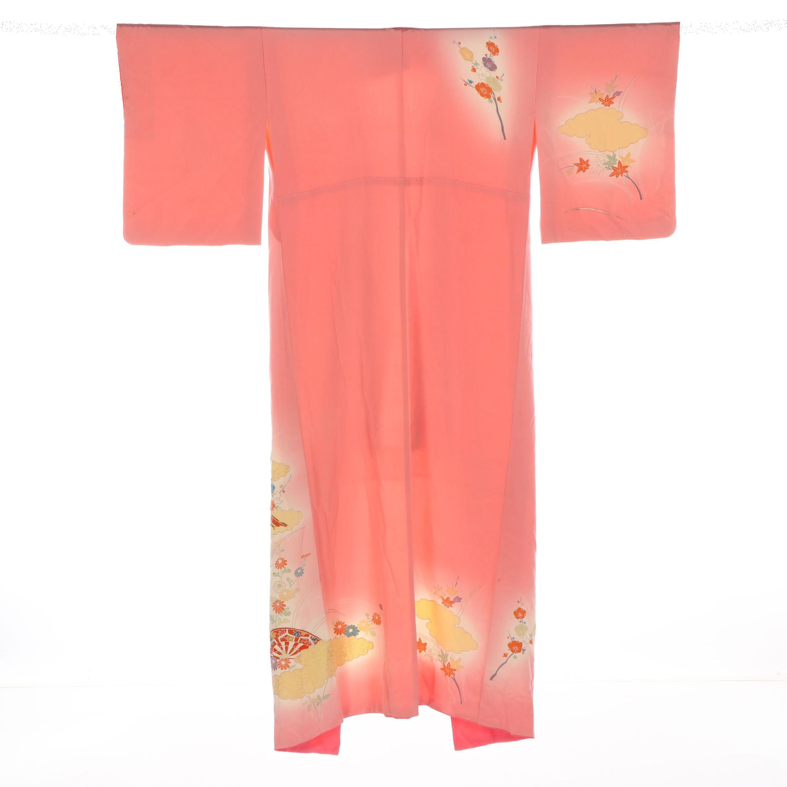 Kimono in SIlk Kumo, Floral, and Asanoha Patterns | EBTH