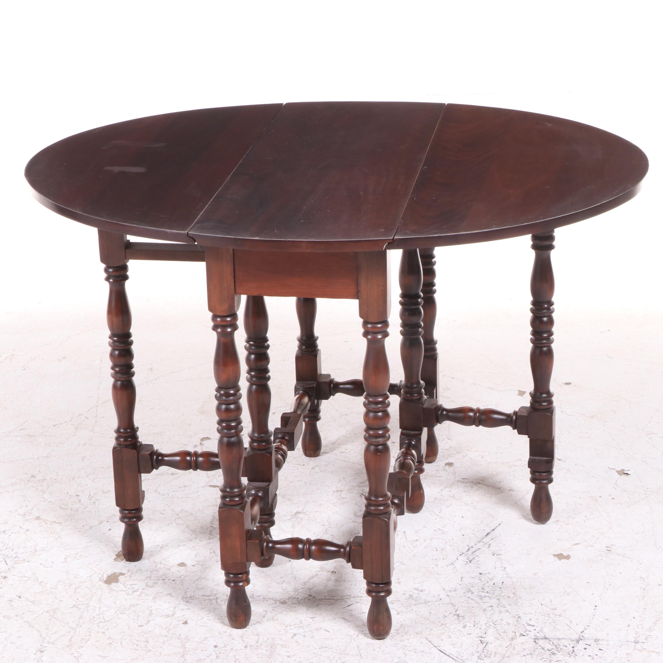 William and Mary Style Cherrywood Gate-Leg Table | EBTH