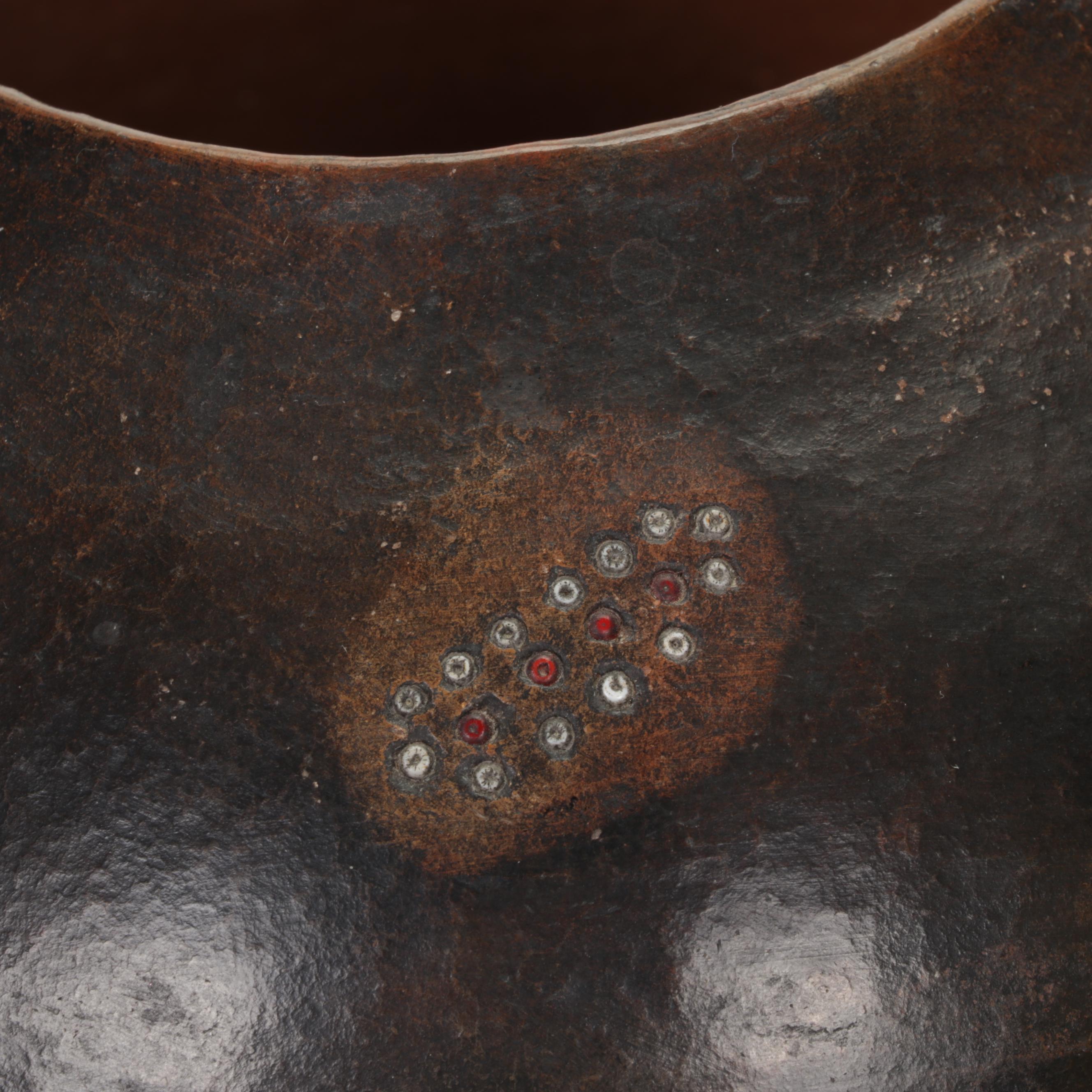 South African Zulu Ukhamba Clay Beer Pot | EBTH
