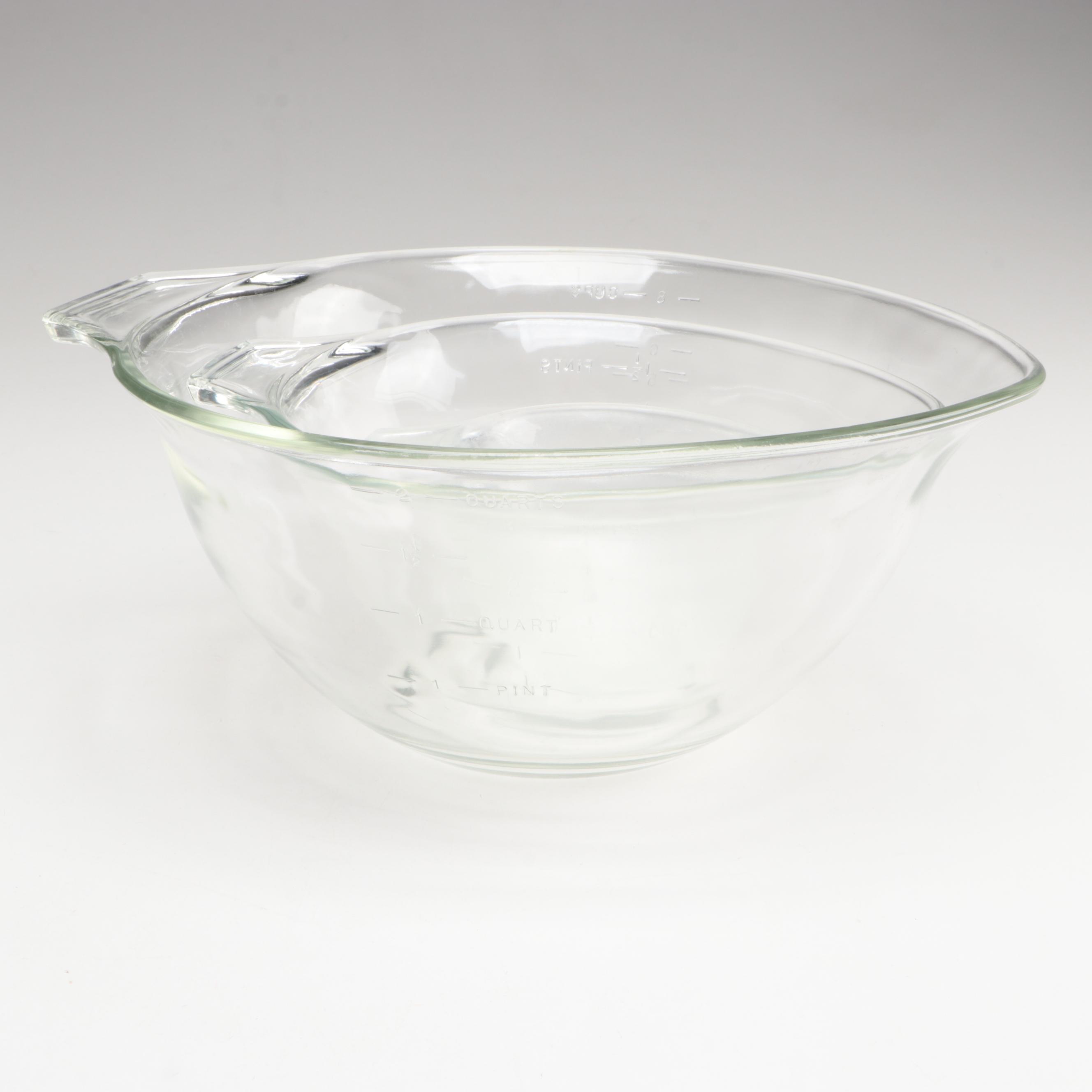 Pyrex Bowls and Casseroles with Scale and Other Kitchenware | EBTH