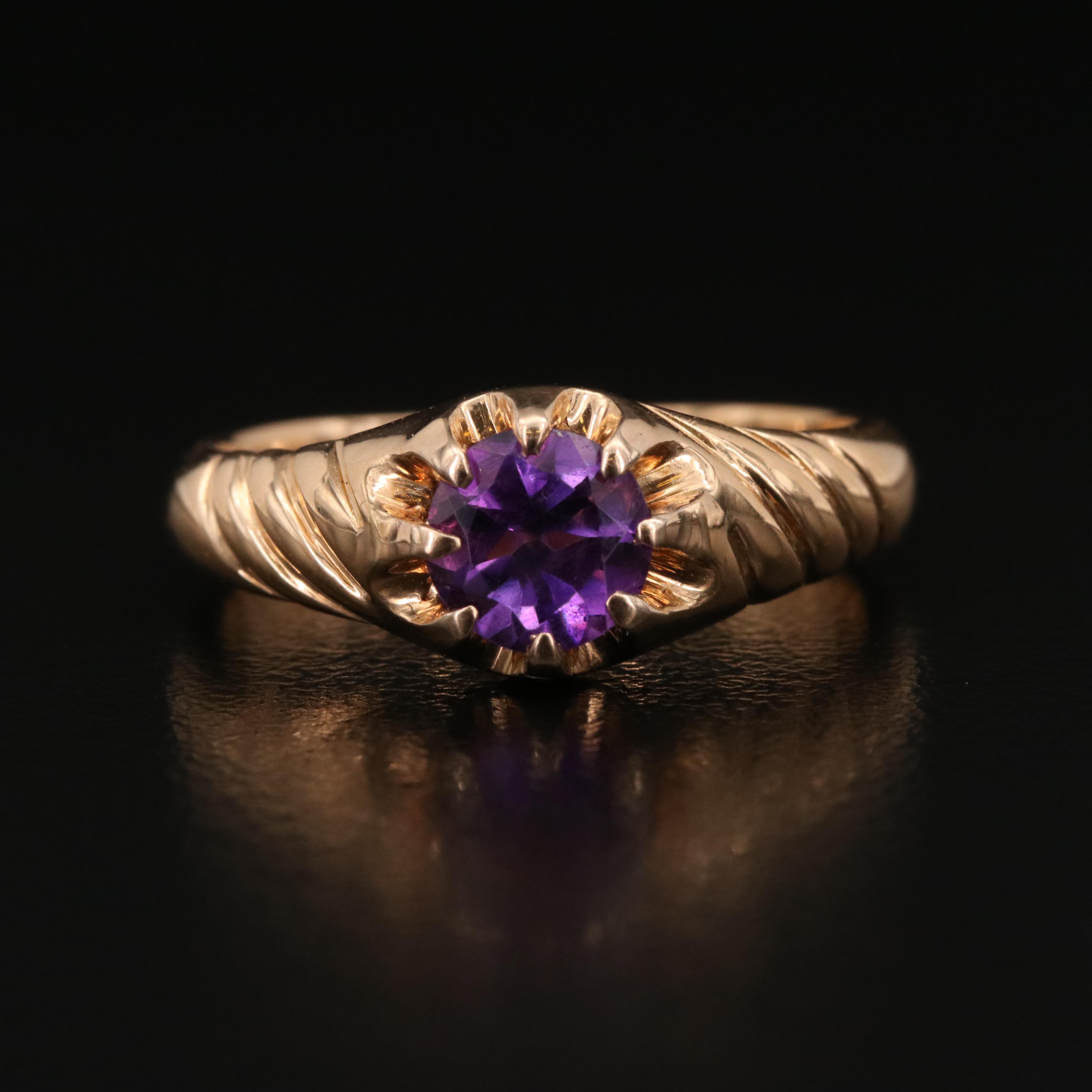 18K Amethyst Ring with Fluted Shoulders | EBTH