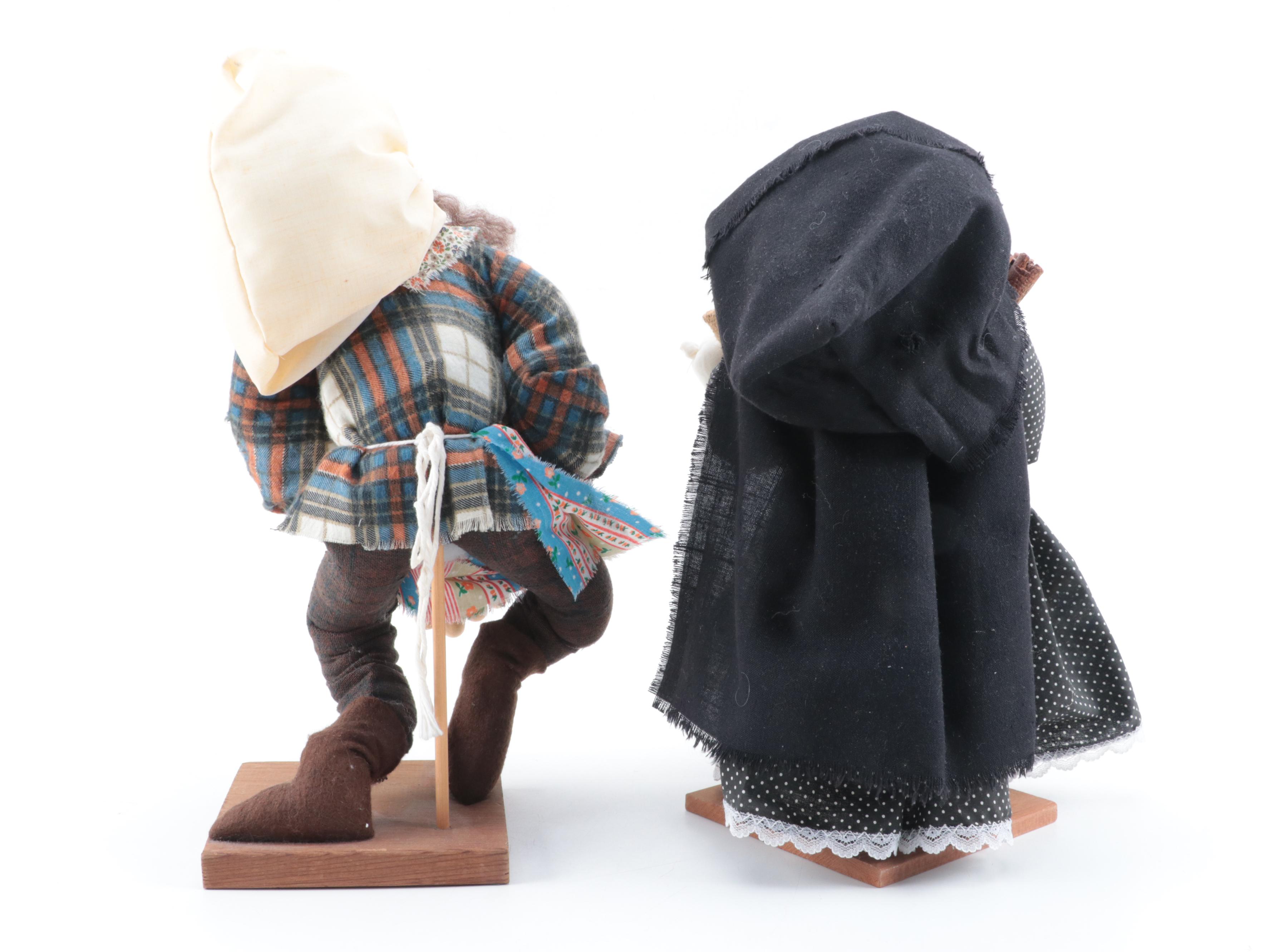 Harvest Moon Baker and Peddler Apple Head Dolls | EBTH