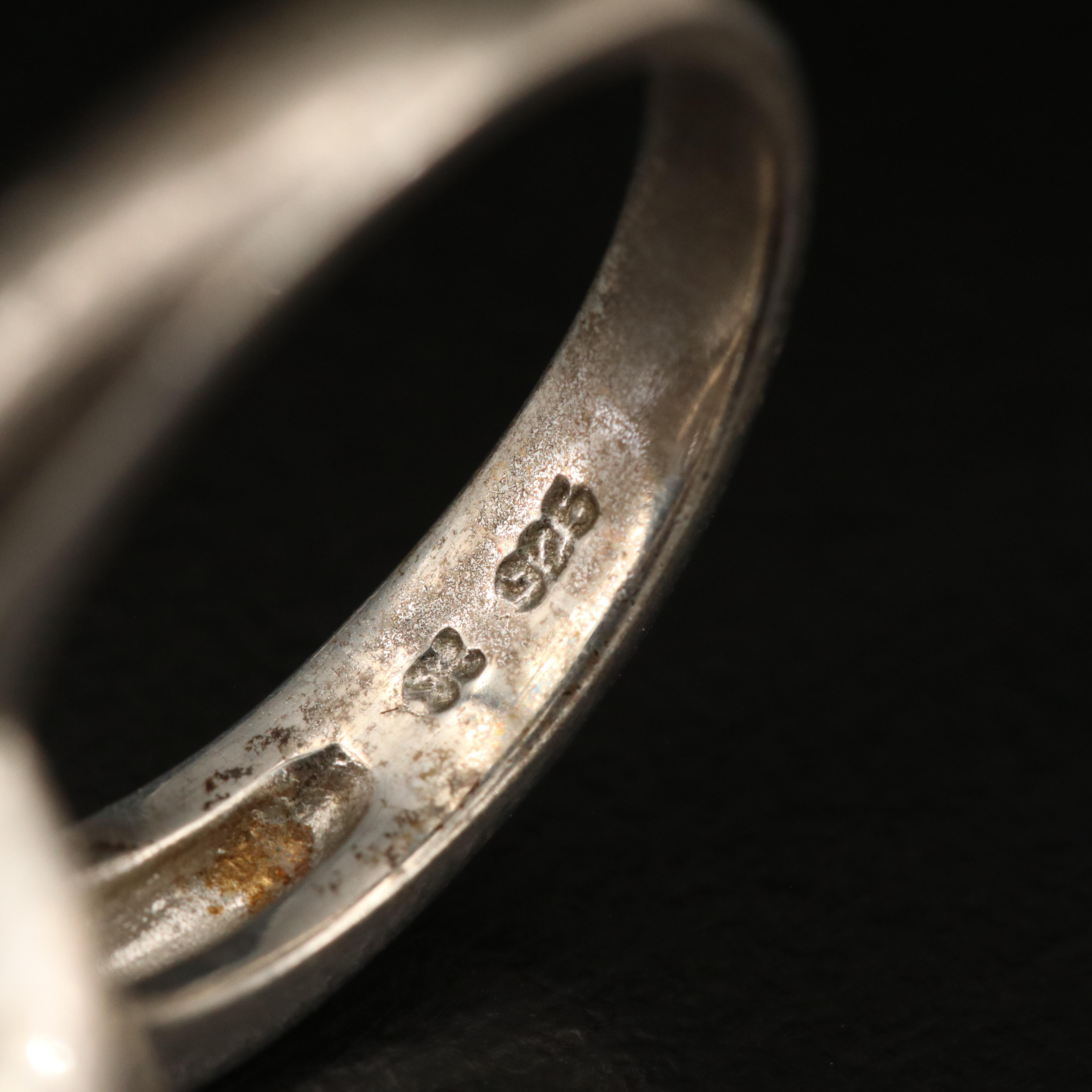 Honora Featured in Ring Selection Including Pearl and Glass | EBTH