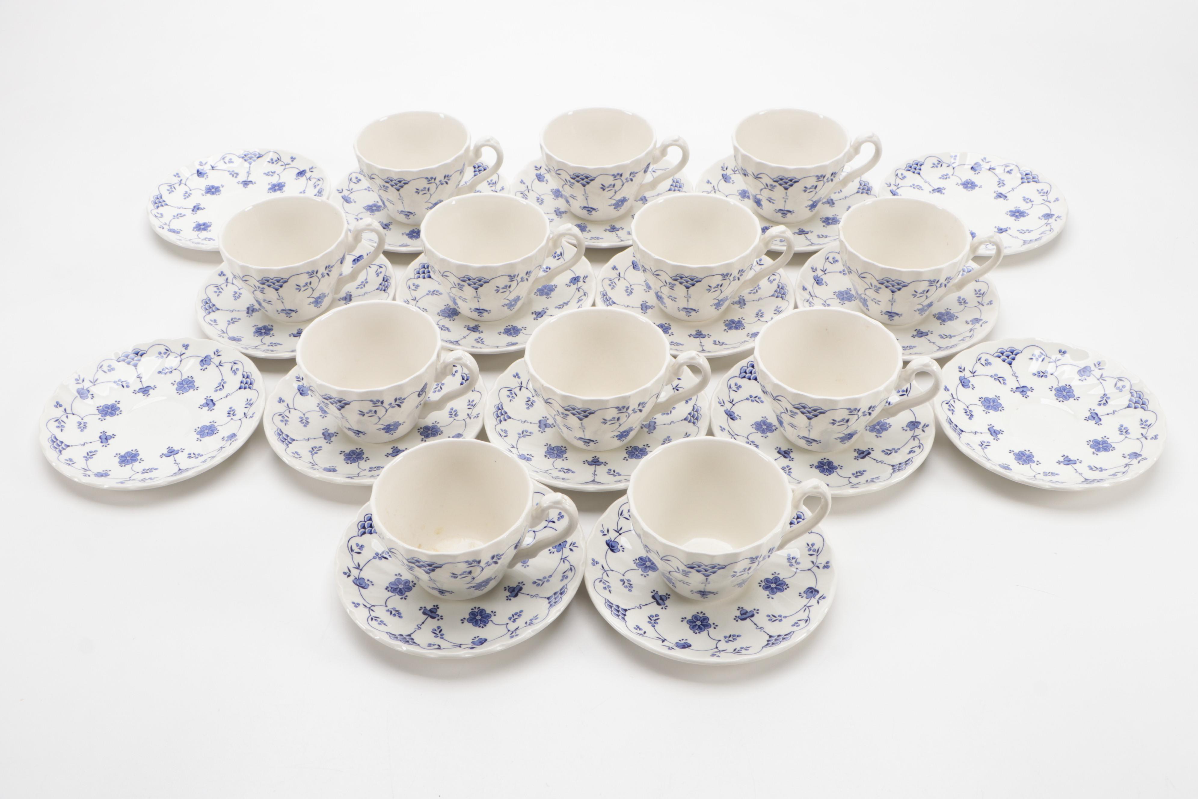 Myott "Finlandia" Staffordshire Dinnerware Collection | EBTH