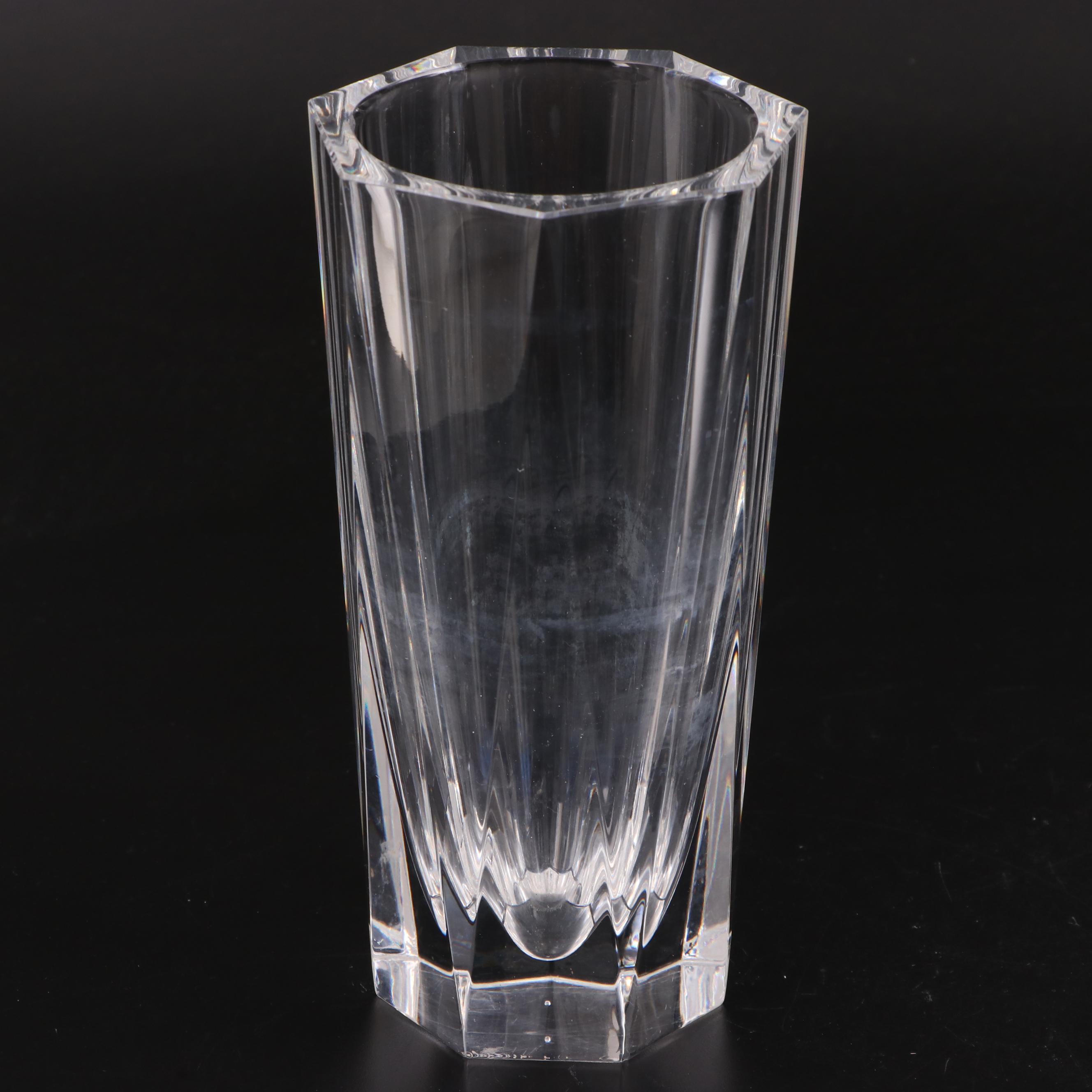 Lars Hellsten for Orrefors Heptagon Crystal Vase | EBTH