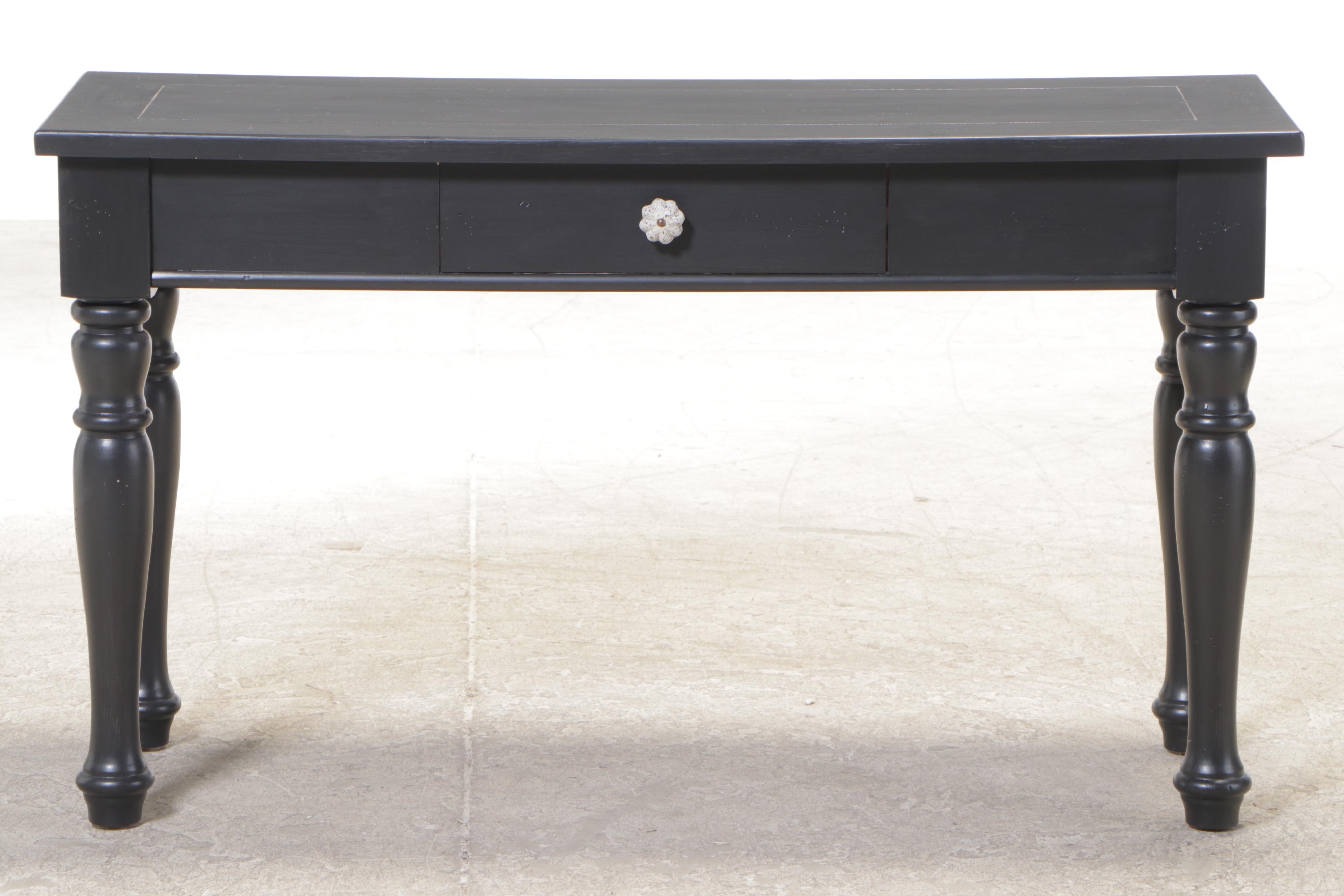 Broyhill Ebonized Console Table | EBTH