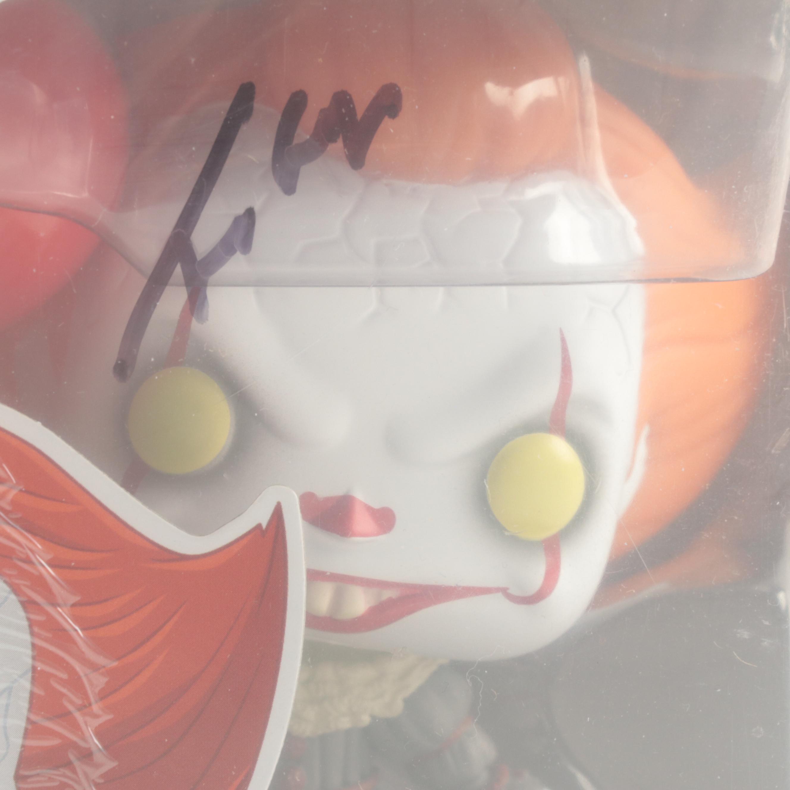 Tim Curry Signed "Pennywise With Balloon" Funko POP! Figure | EBTH