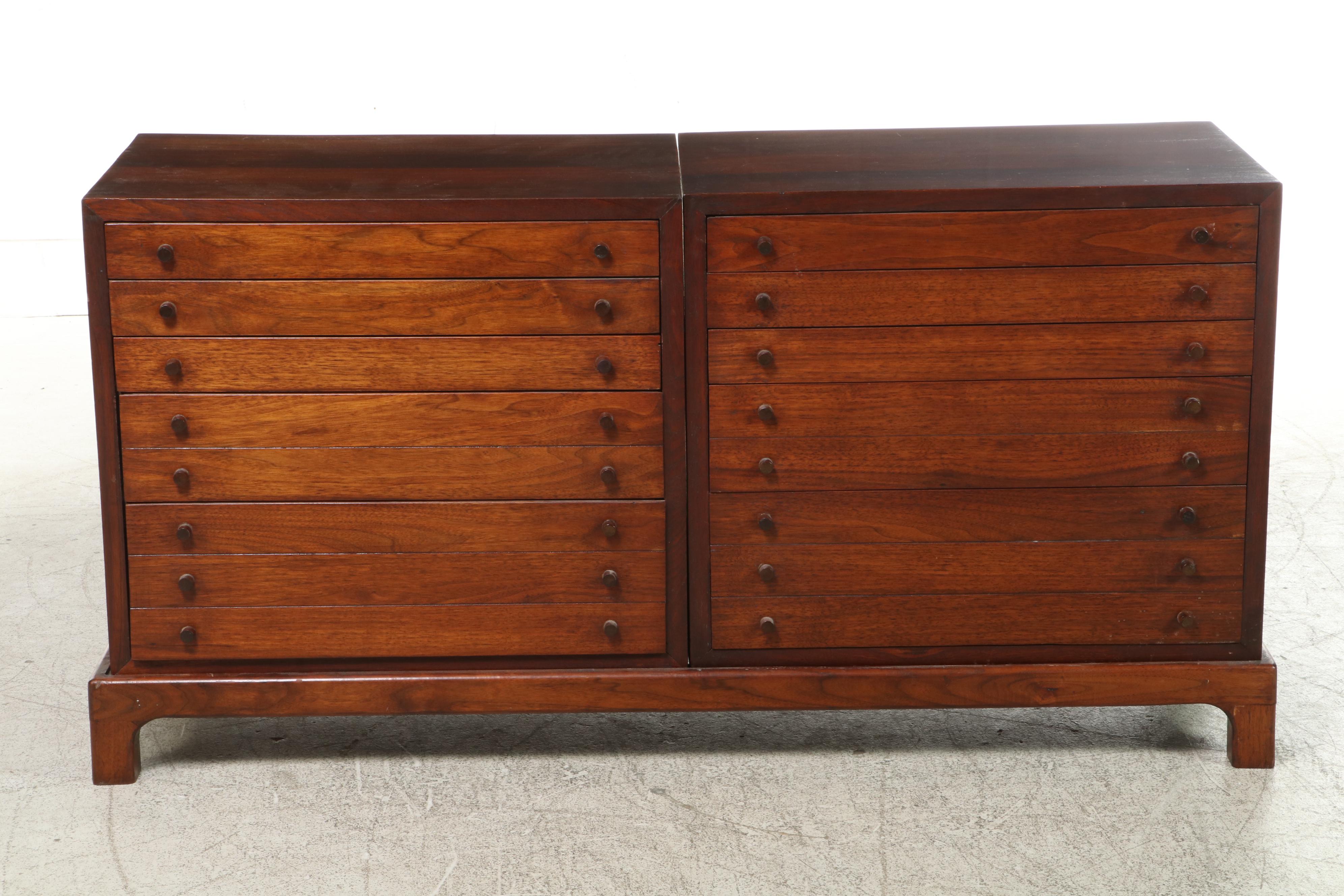 Three-Part Mid Century Modern Walnut Ten-Drawer Chest | EBTH