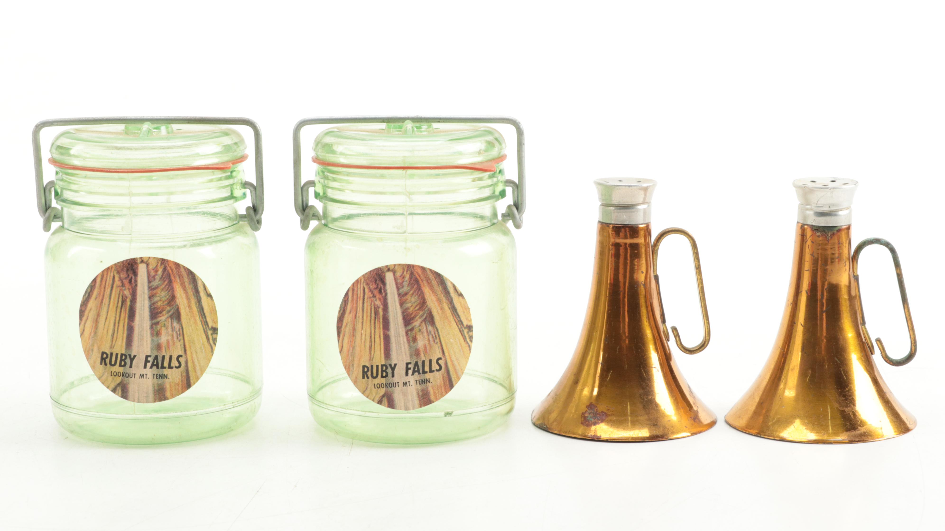 Souvenir Salt and Pepper Shaker Collection | EBTH