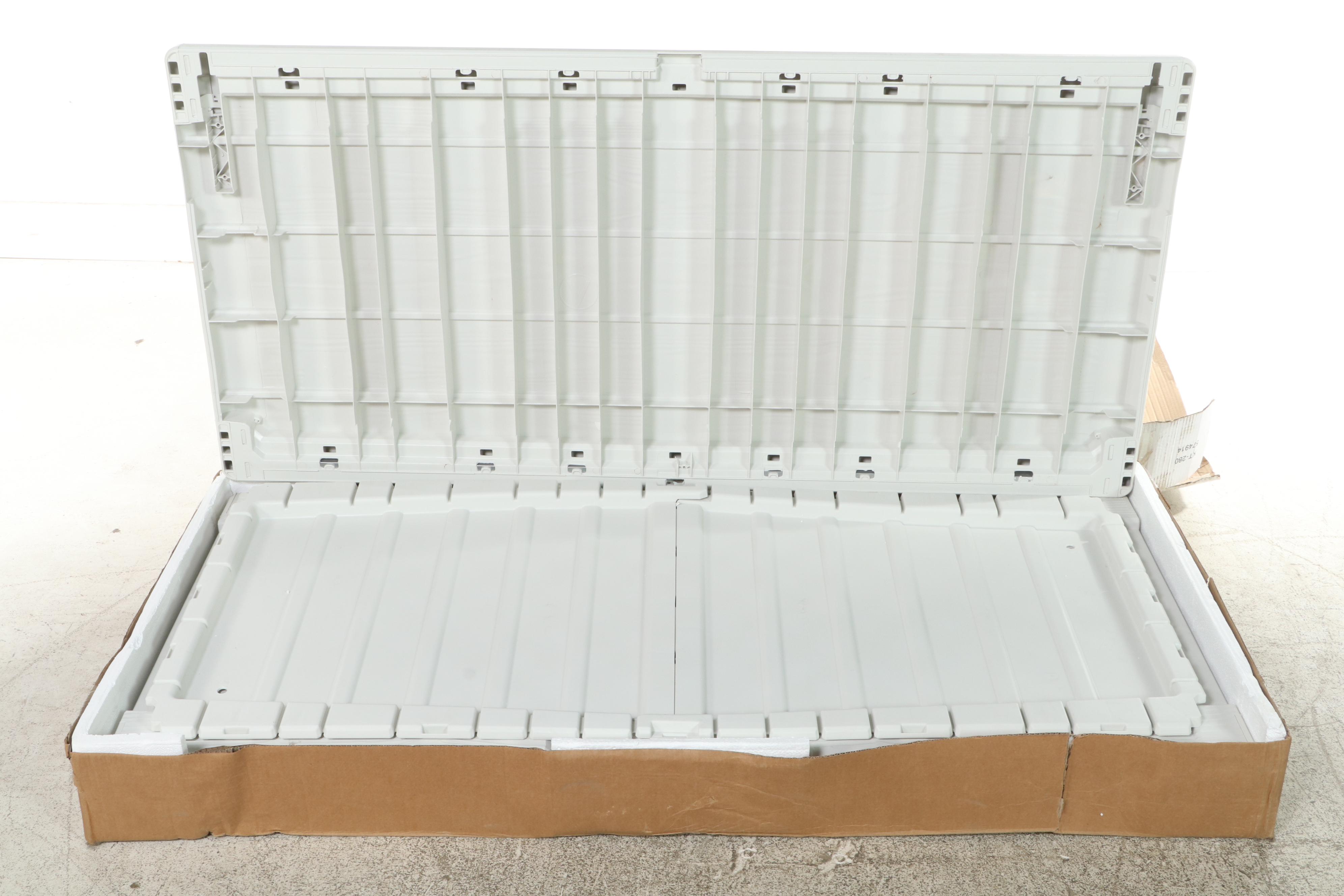 Keter Molded Resin 120 Gallon Pool Box | EBTH